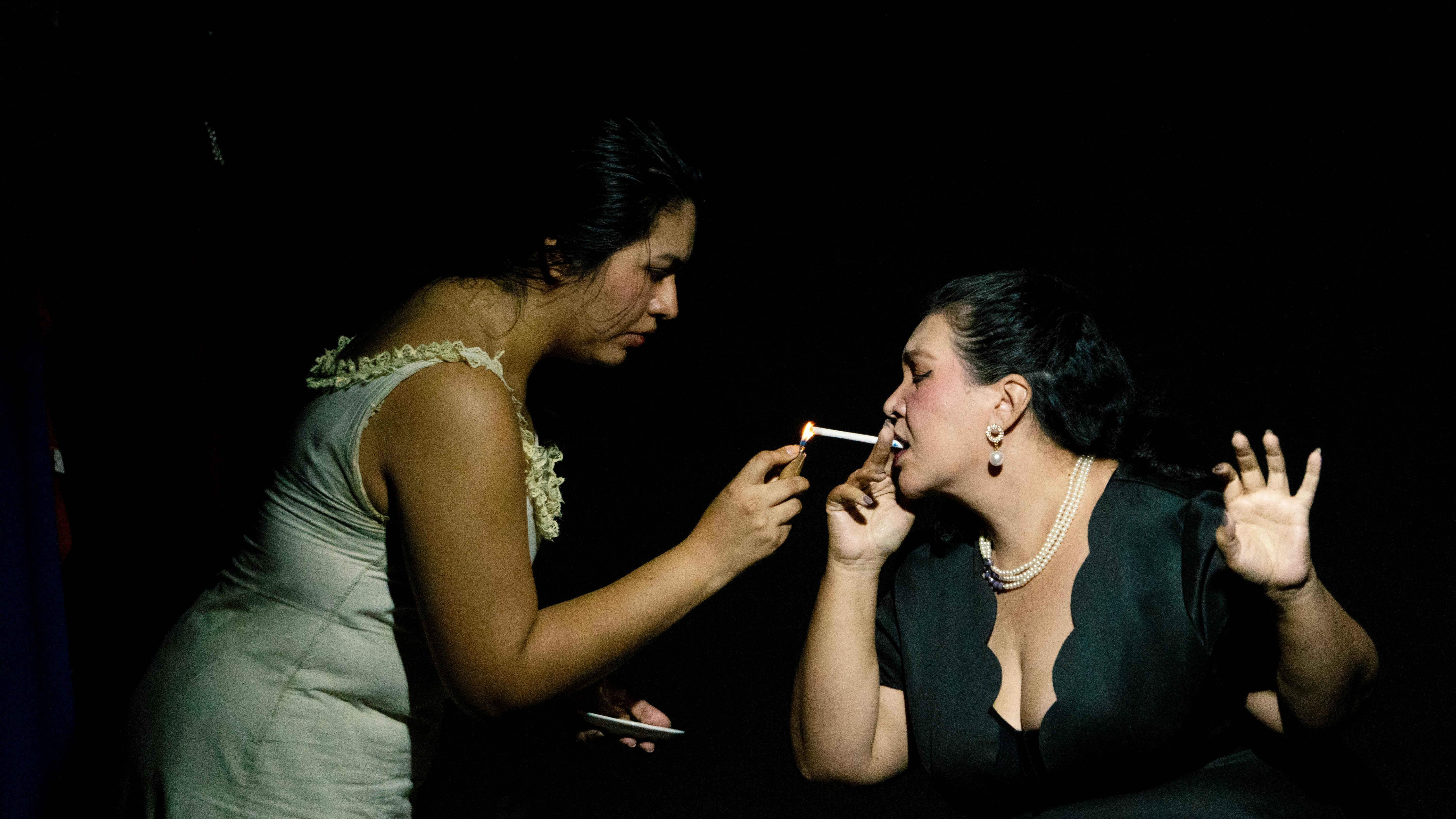 Nip Slips Of Bollywood Actresses Photos, Download The BEST Free Nip ...