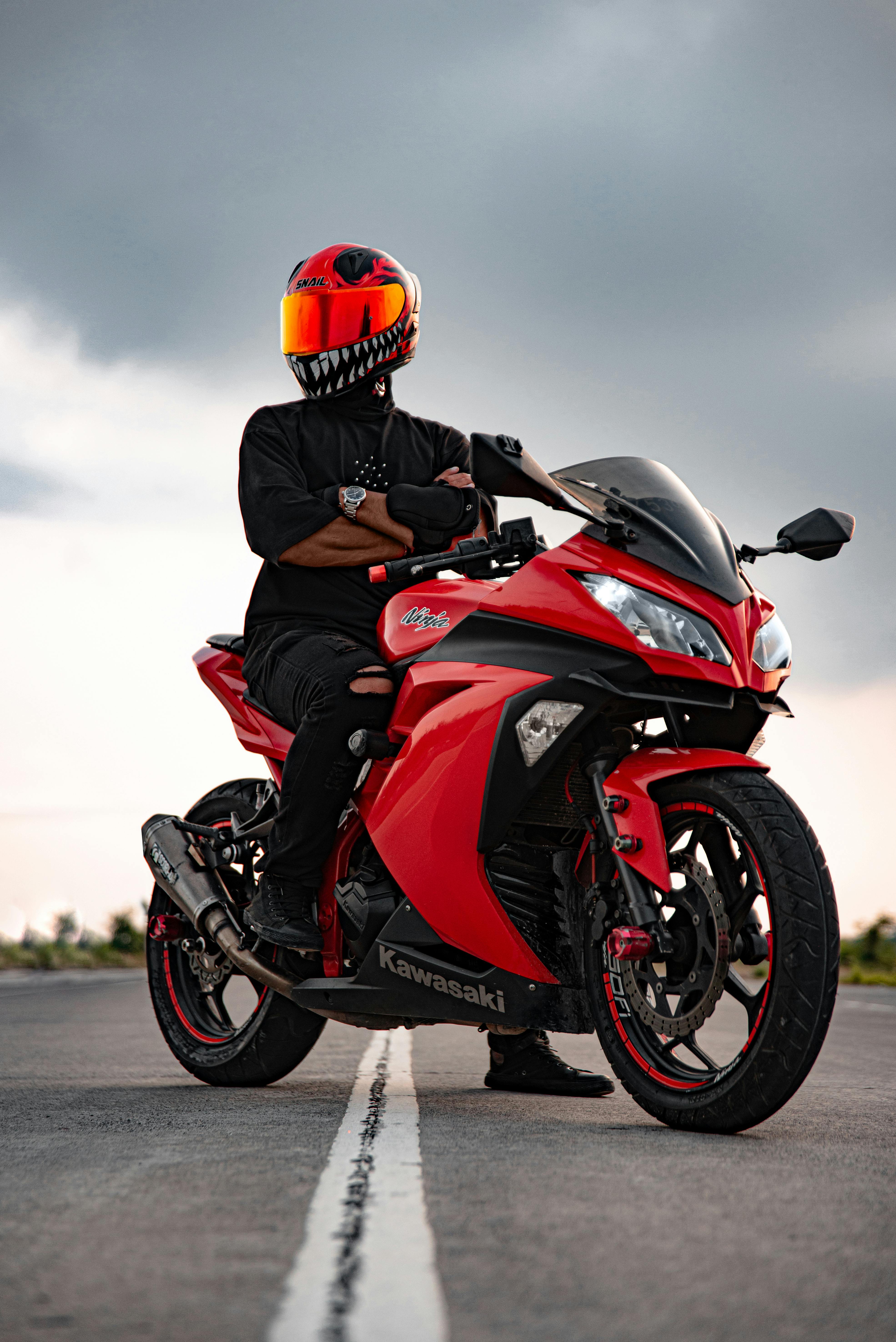 Kawasaki Ninja Photos, Download The BEST Free Kawasaki Ninja Stock ...