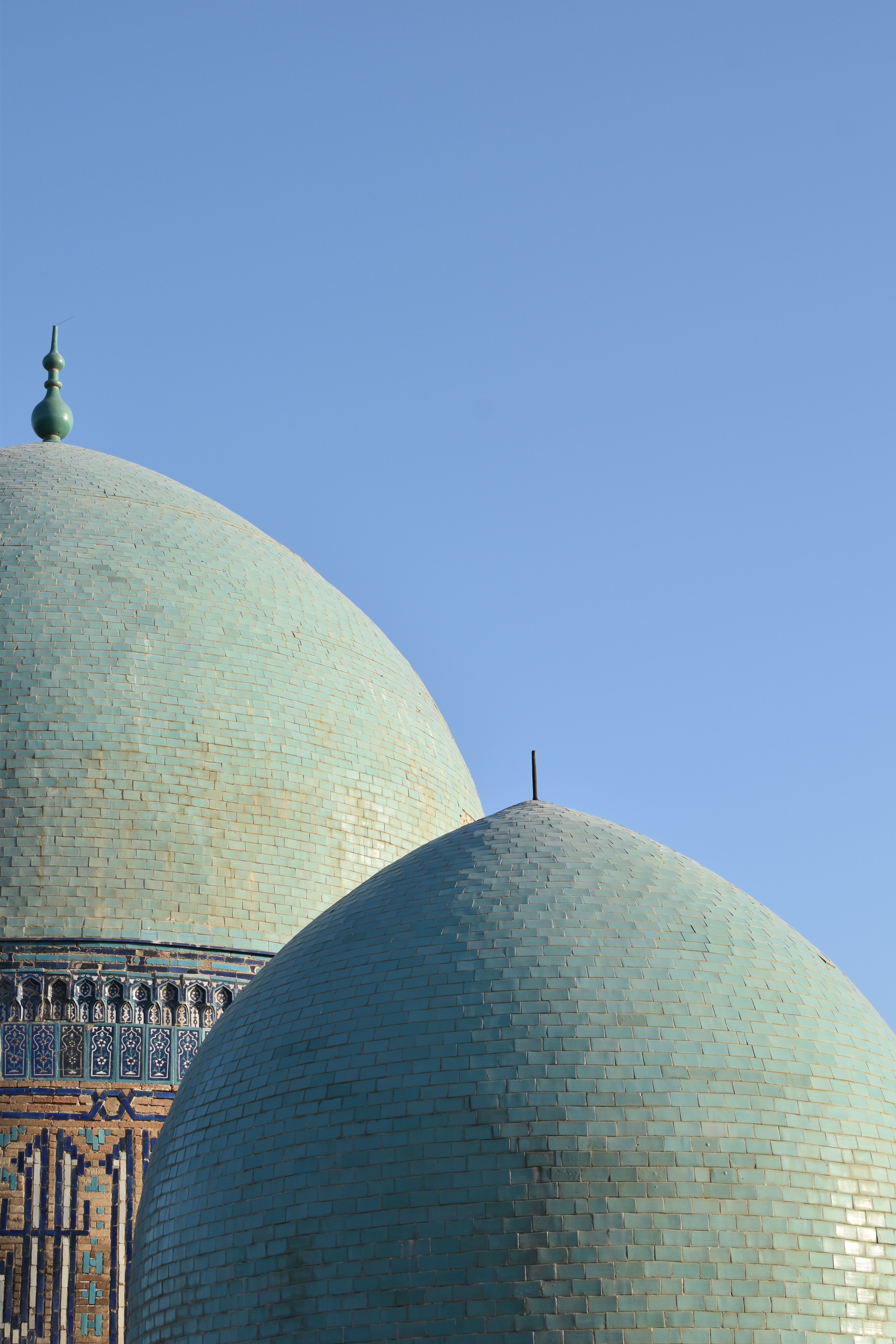Stunning Islamic Architecture Domes in Clear Sky · Free Stock Photo