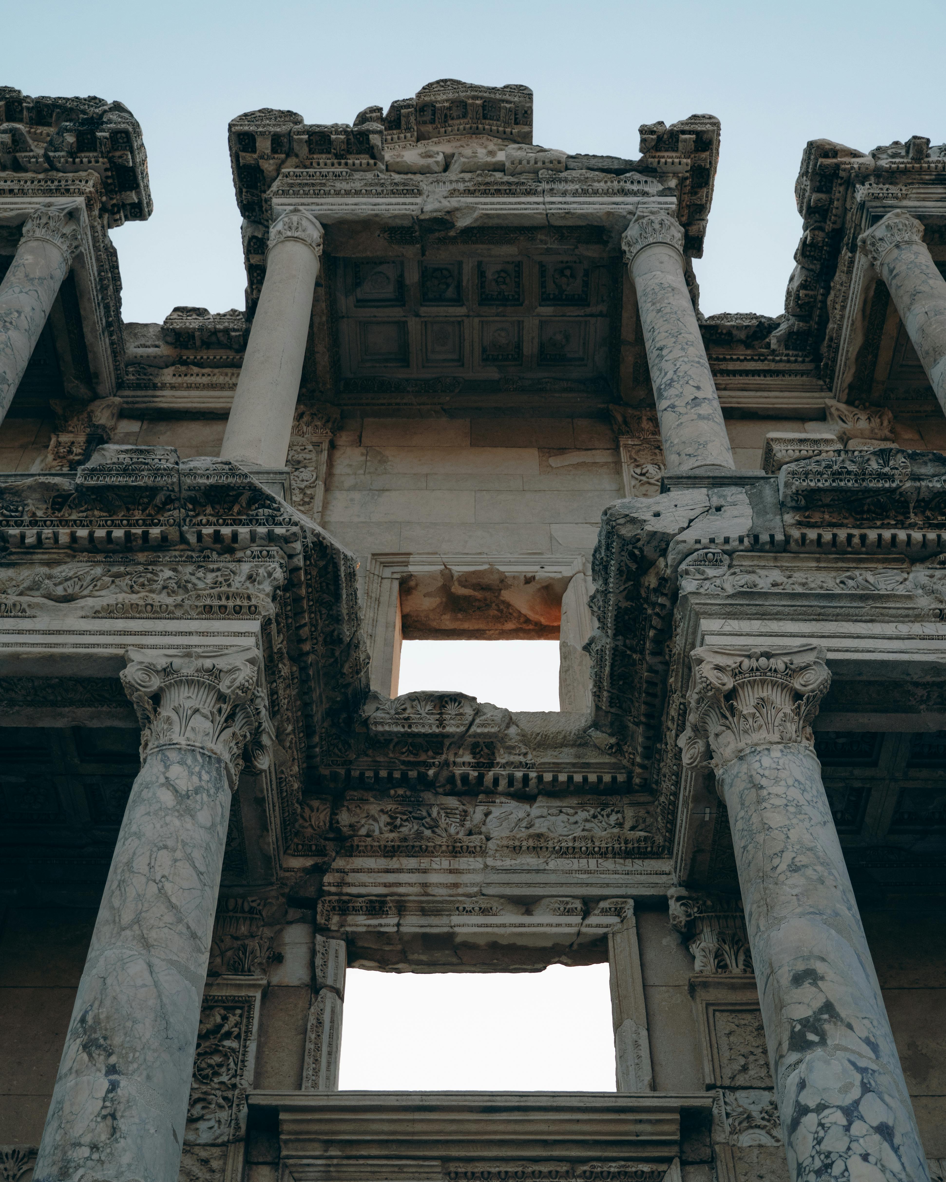 Ancient Roman Library Facade in Ephesus · Free Stock Photo