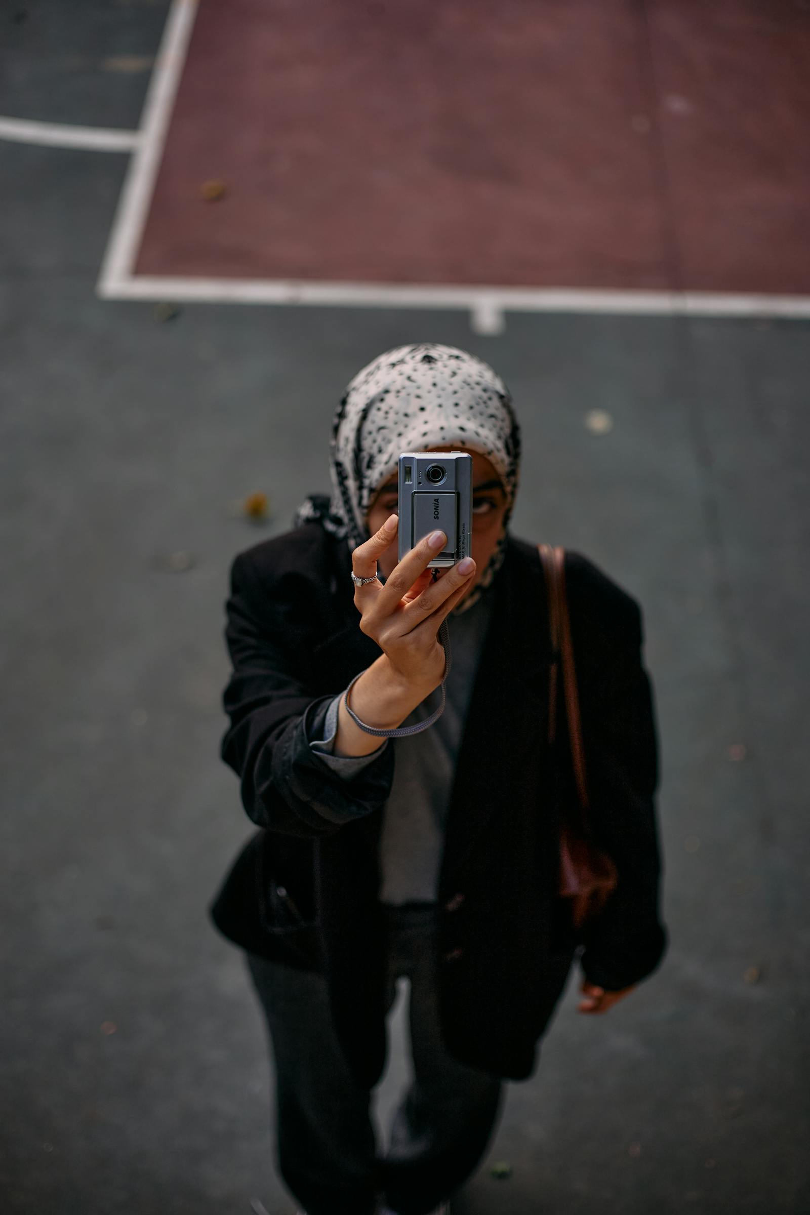 Cleavage+Selfies Photos, Download The BEST Free Cleavage+Selfies Stock ...