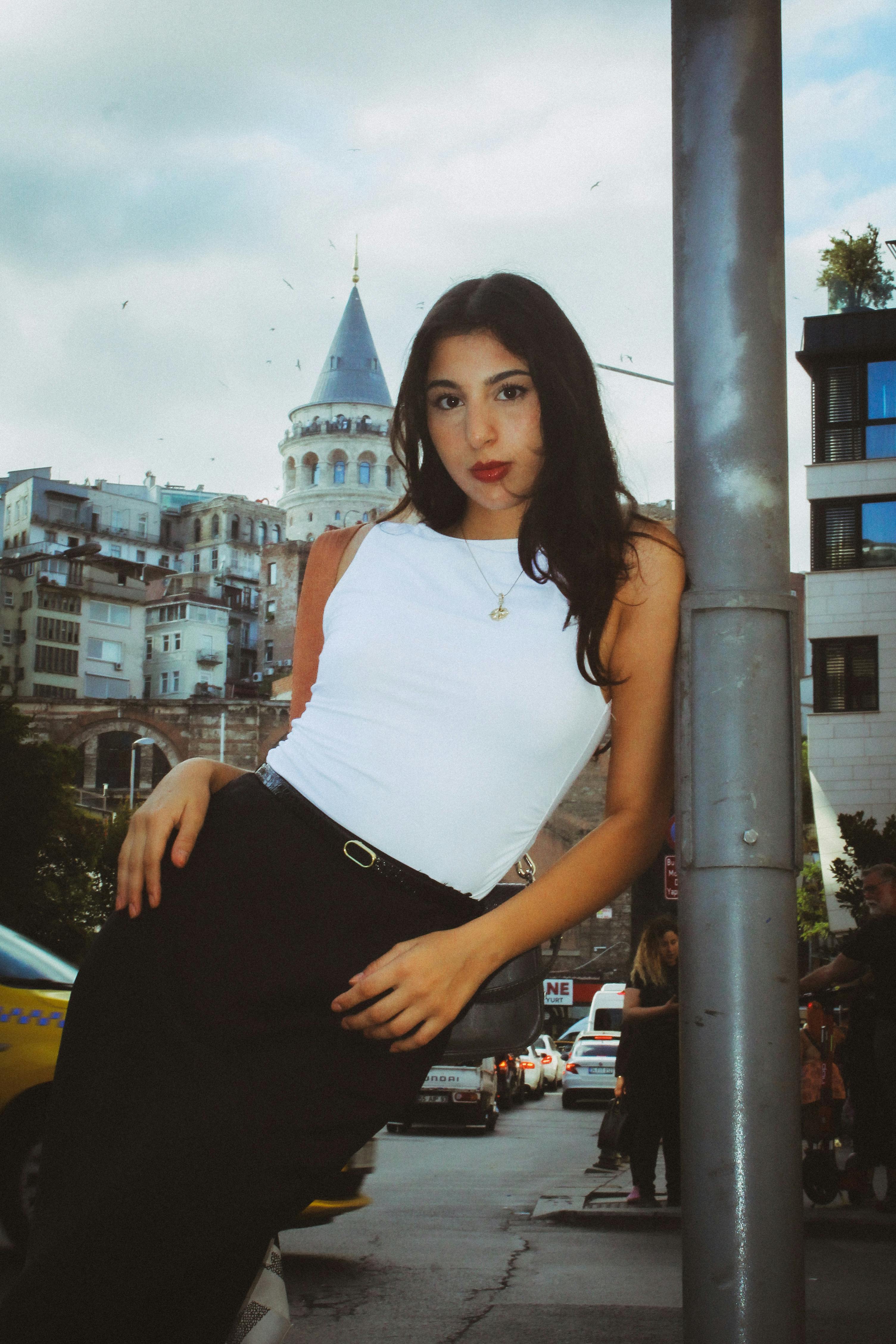 Famous People Photos, Download The BEST Free Famous People Stock Photos ...