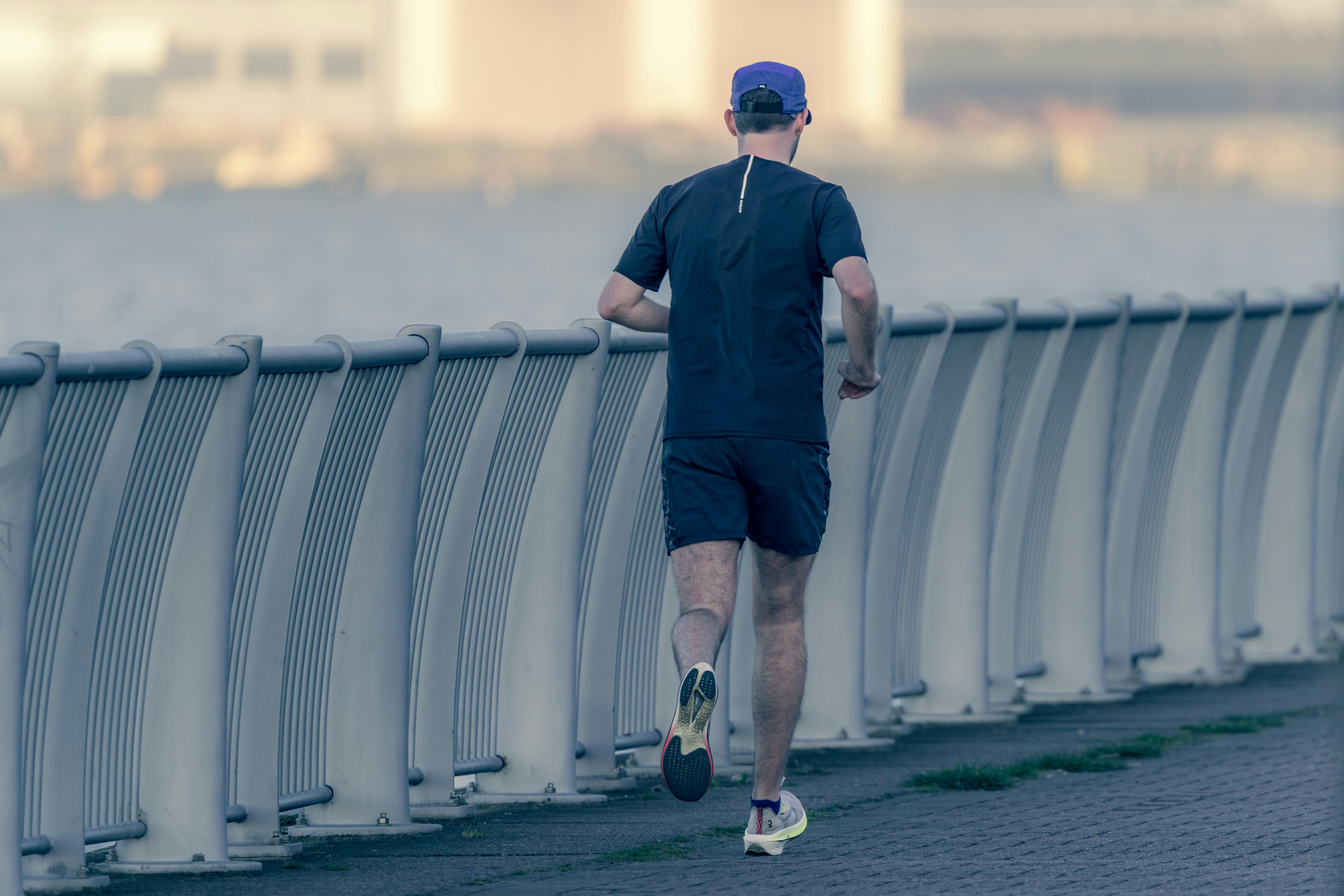 Trail Running Photos, Download The BEST Free Trail Running Stock Photos ...