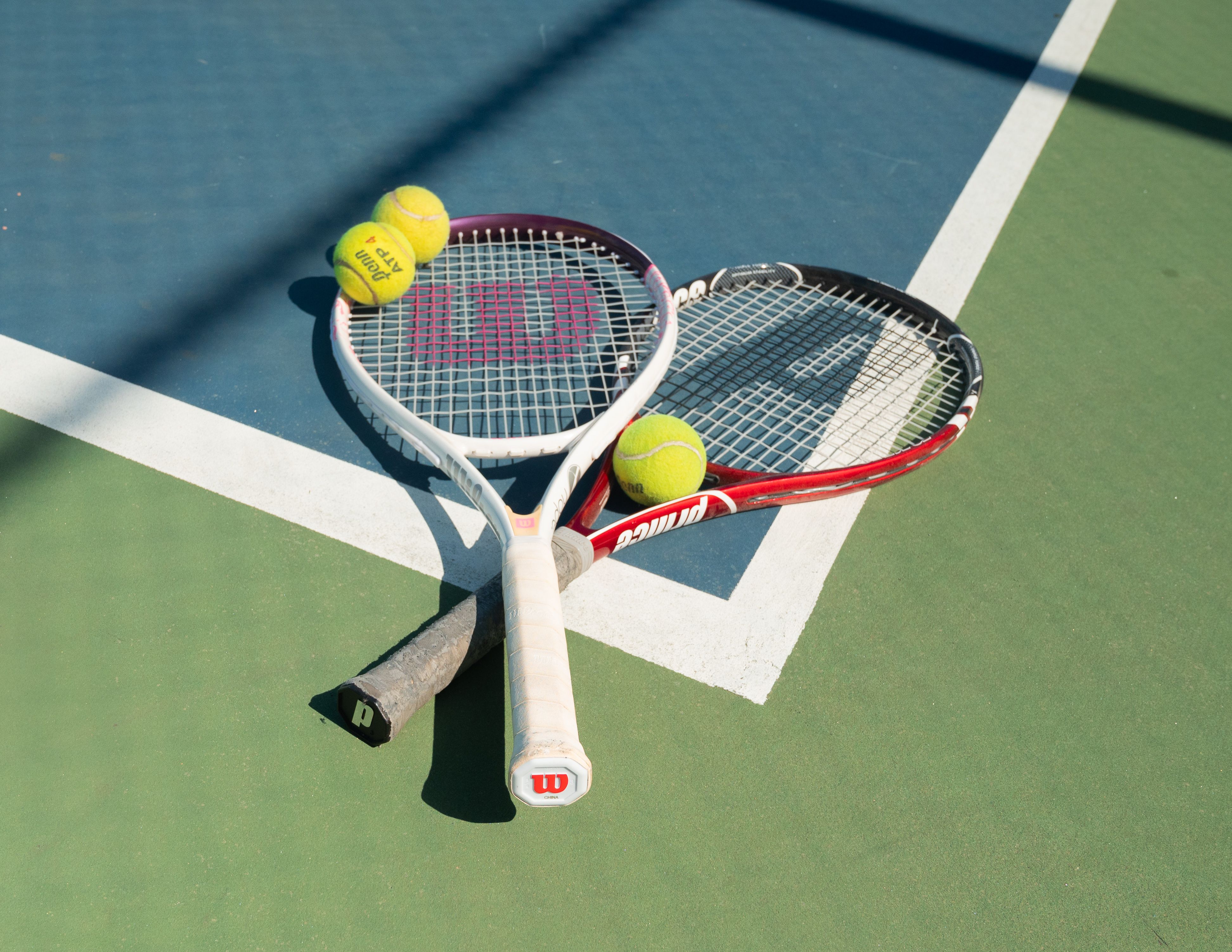 Tennis Ball Photos, Download The BEST Free Tennis Ball Stock Photos ...