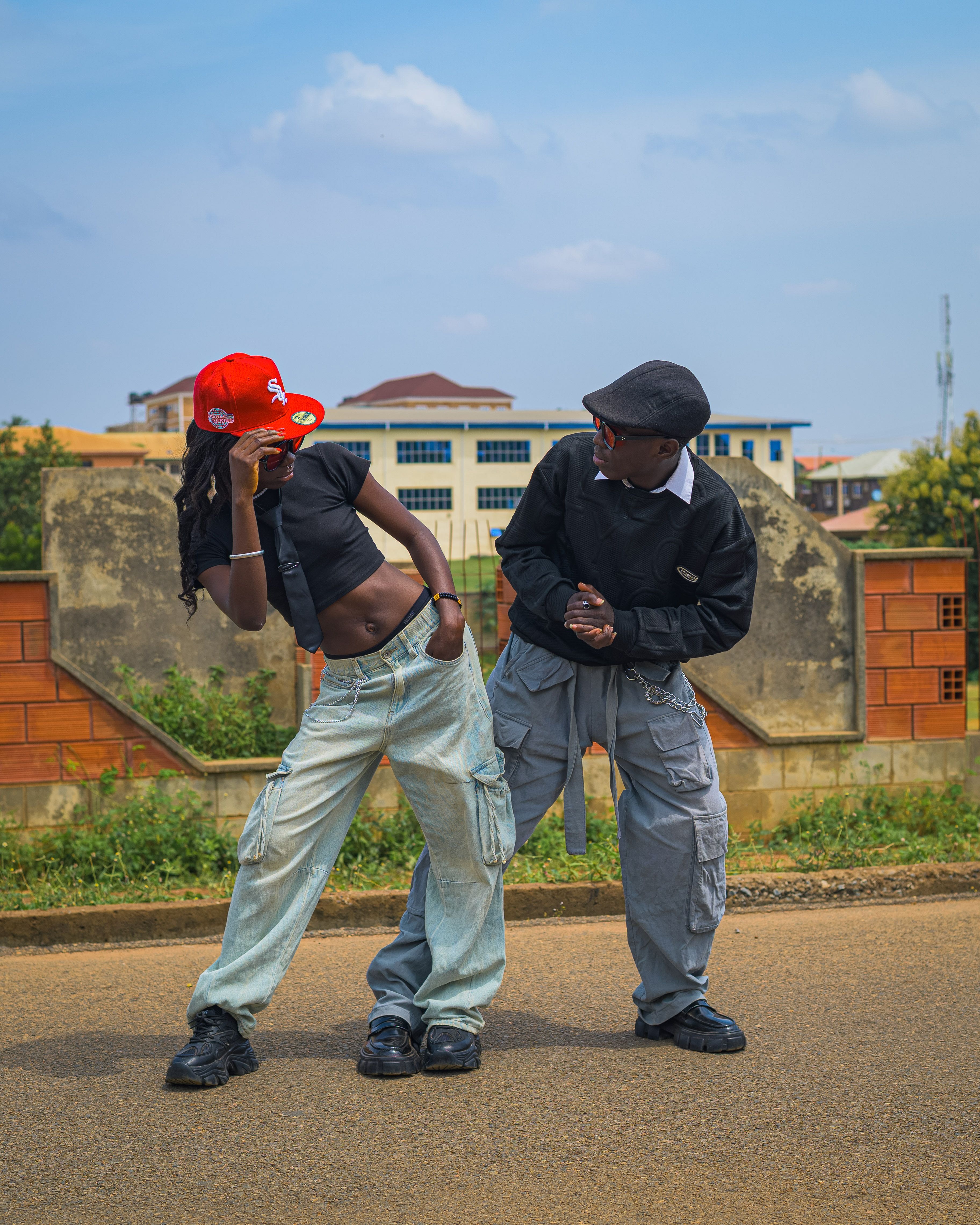 Street Style Dance Duo in Urban Setting · Free Stock Photo