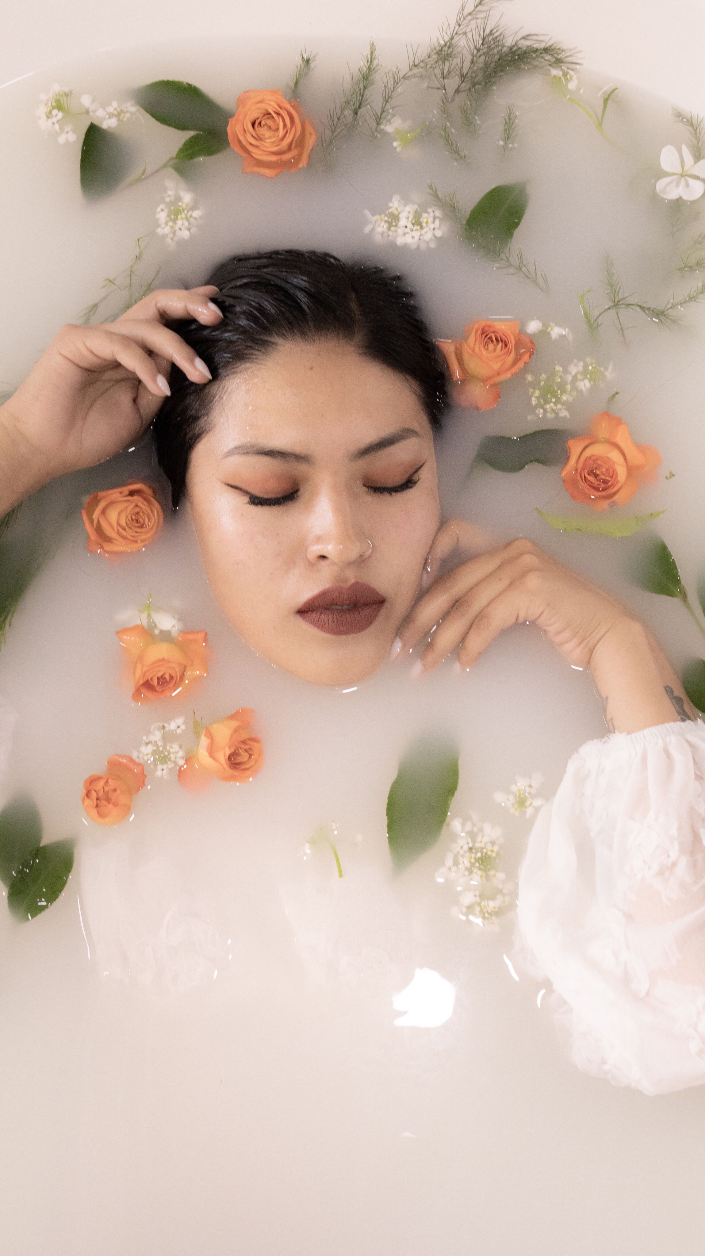Woman Bathing Photos, Download The BEST Free Woman Bathing Stock Photos ...