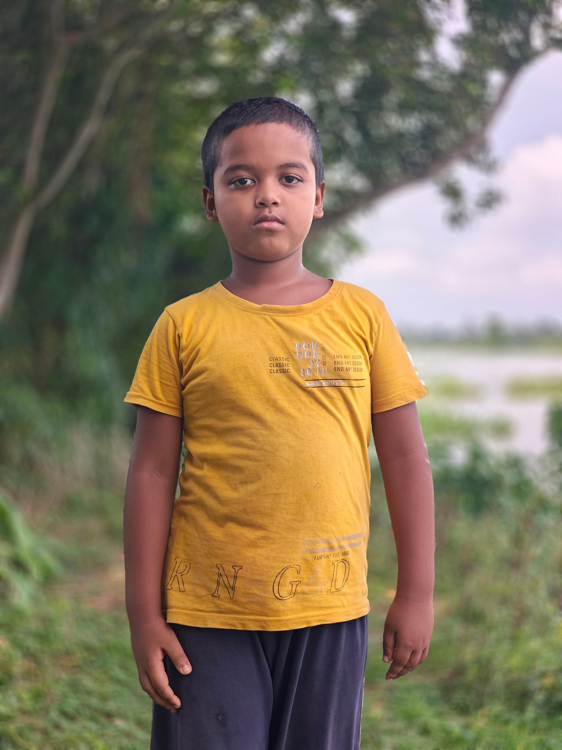 Boy Standing Still Photos, Download The BEST Free Boy Standing Still ...