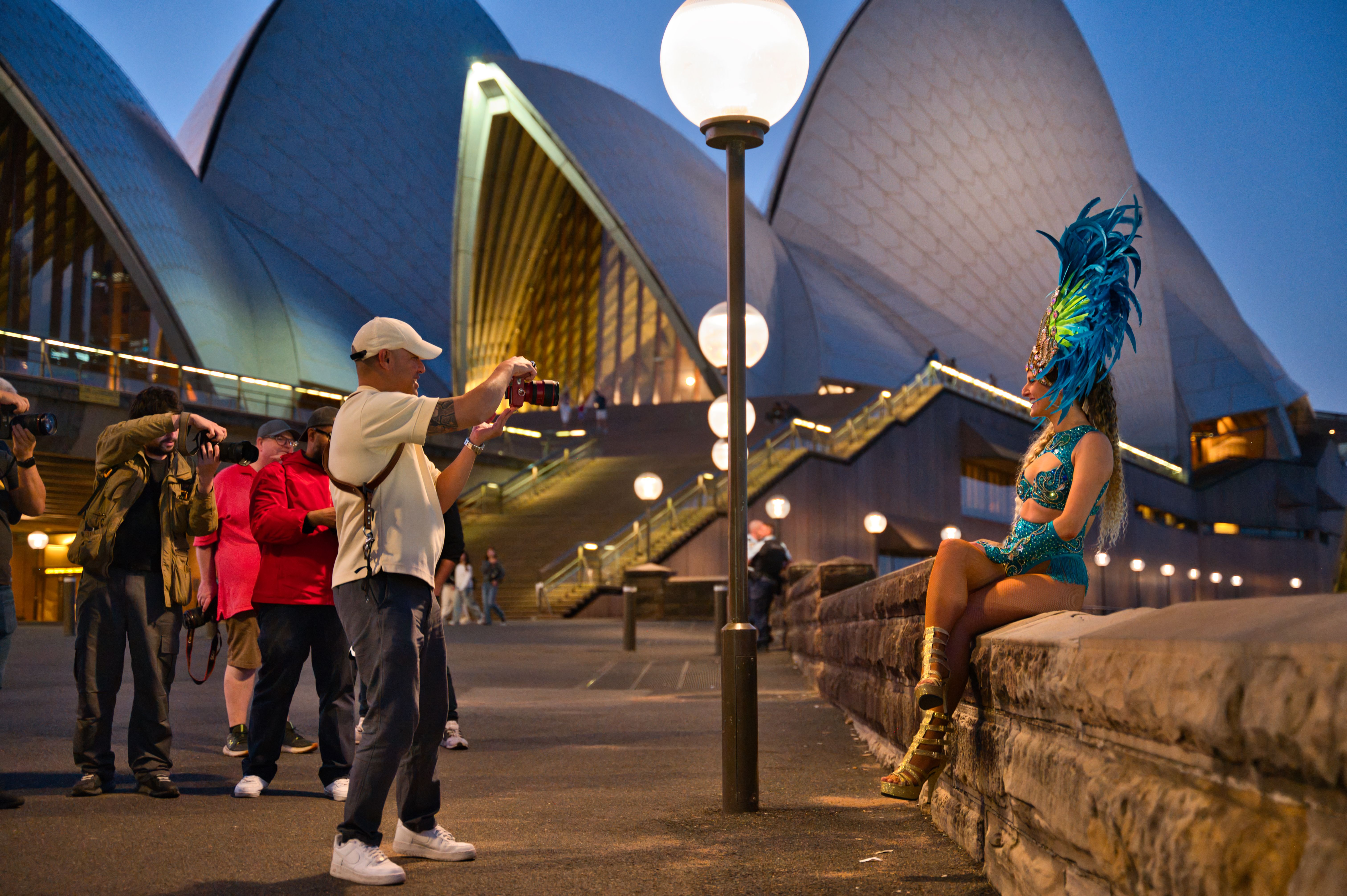 Colorful Dancer at Sydney Opera House Twilight · Free Stock Photo