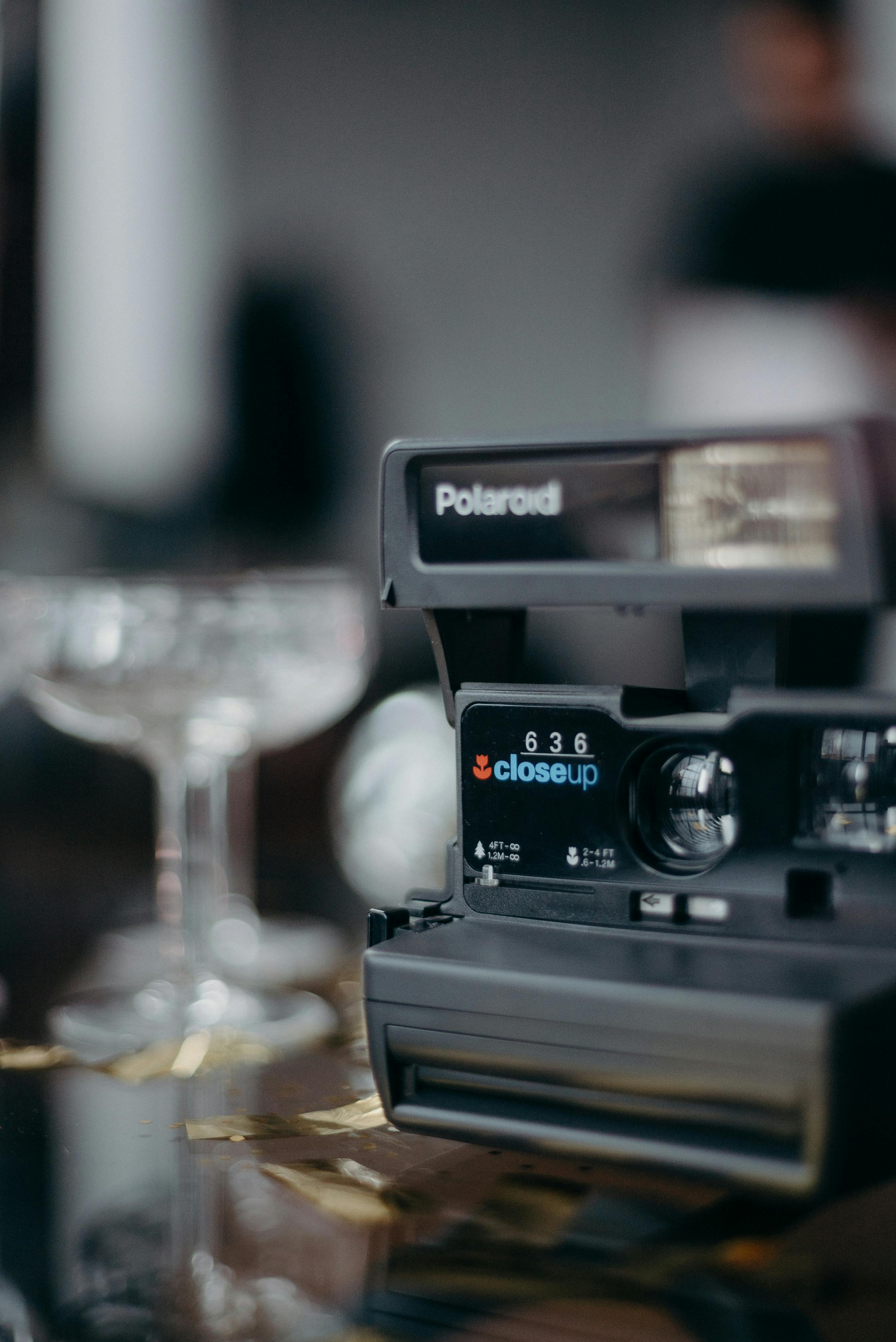 Close-up Photography of Vintage Camera · Free Stock Photo