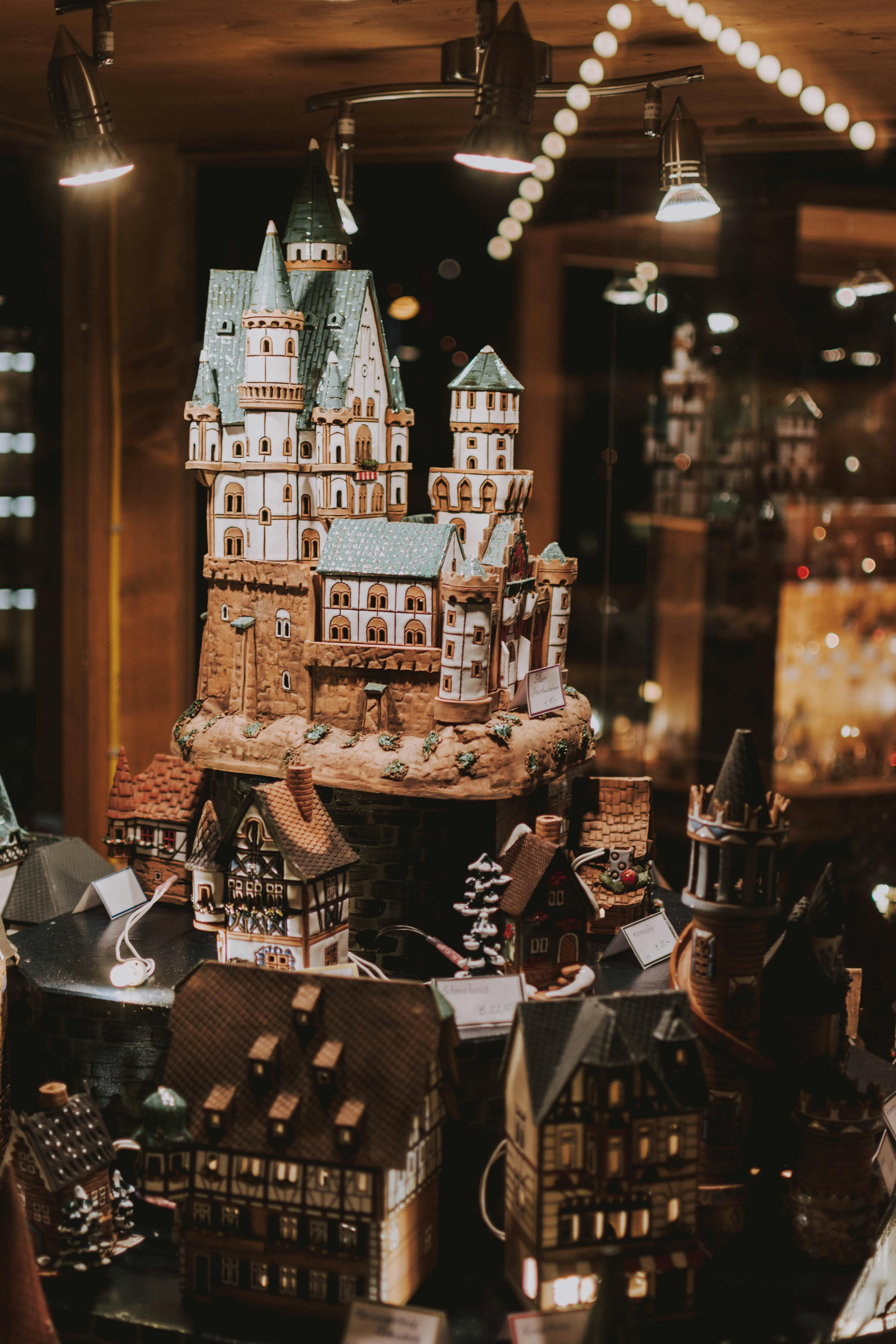 Handmade miniatures of castles in souvenir store · Free Stock Photo