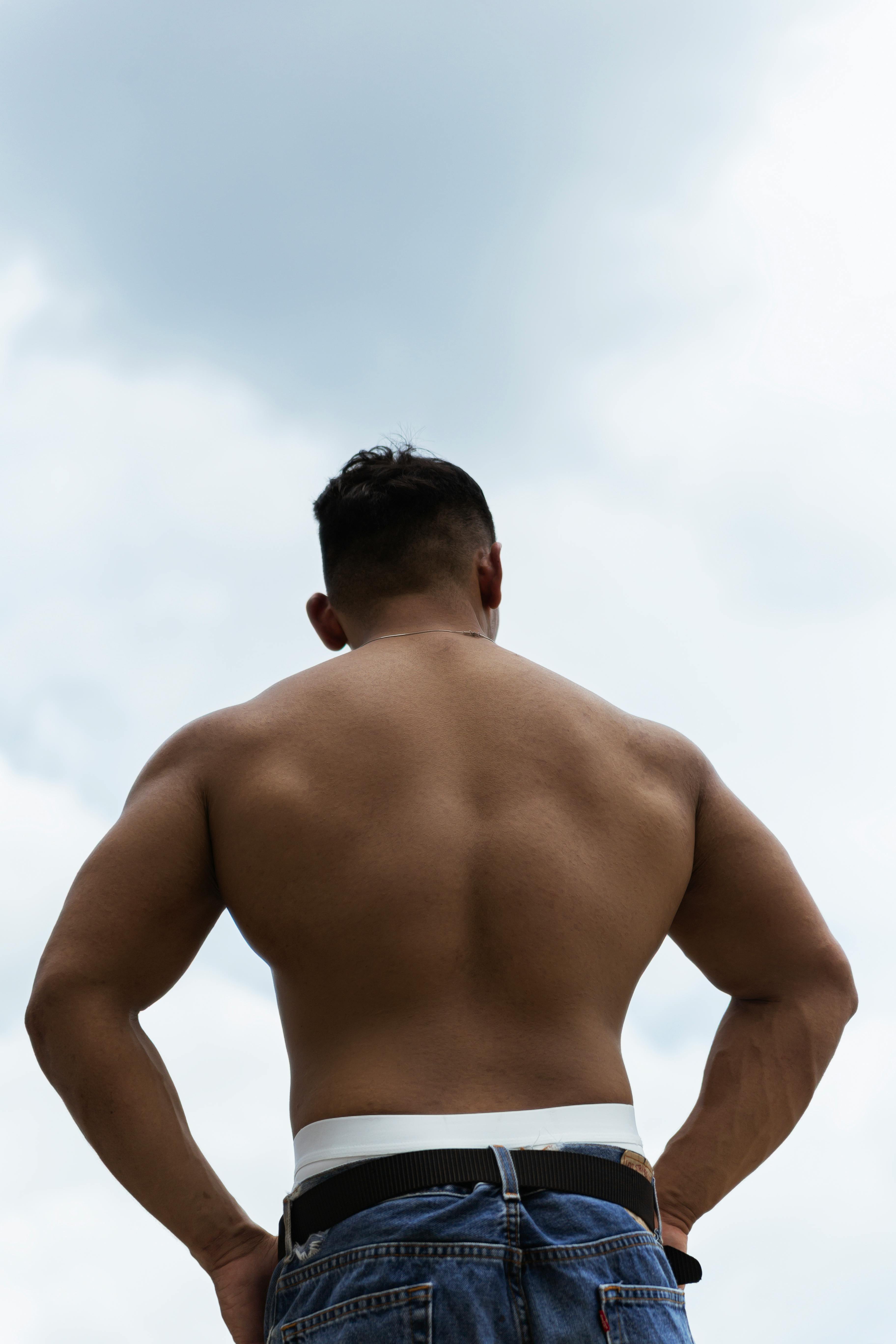 Muscular Men Photos, Download The BEST Free Muscular Men Stock Photos ...