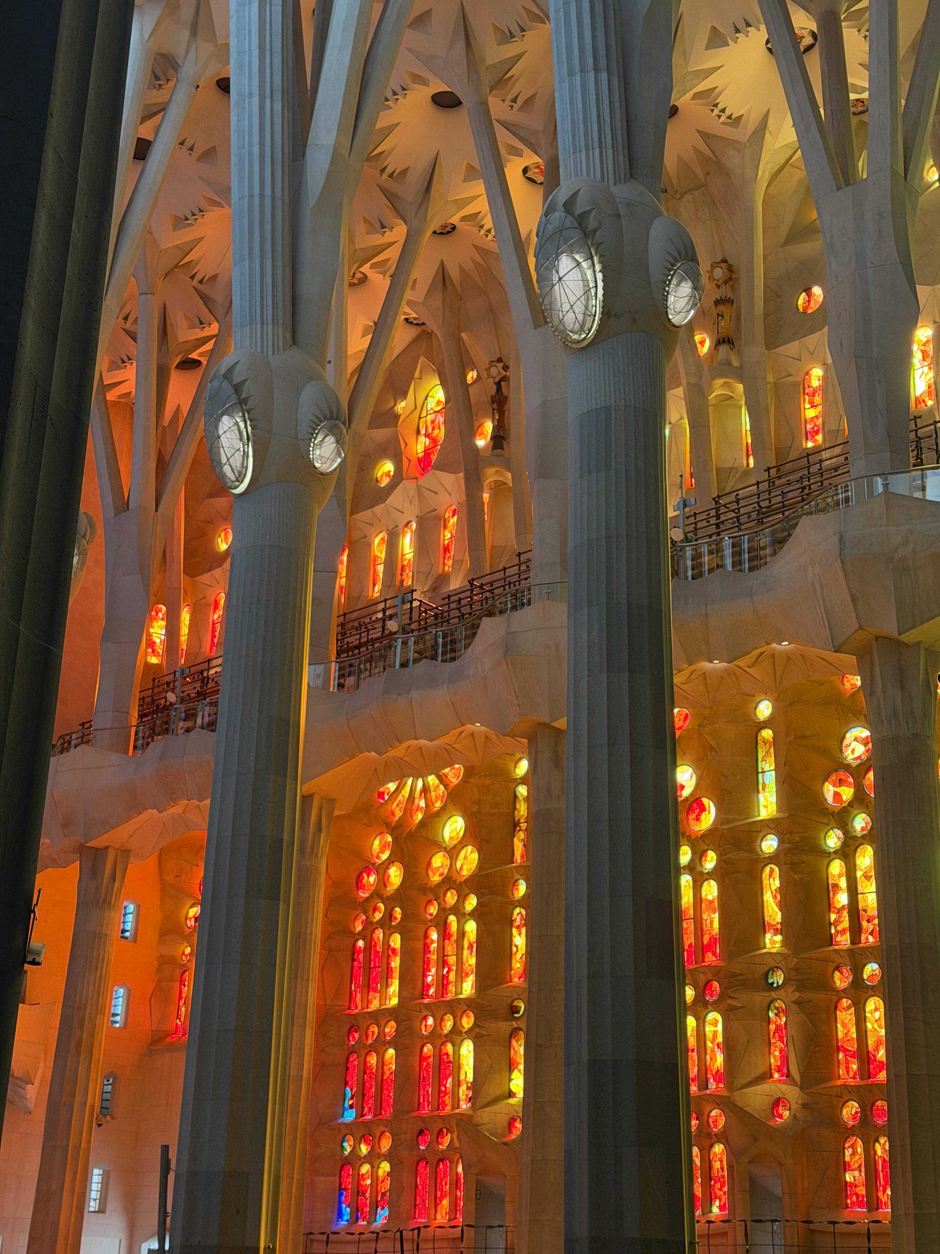 Stunning Interior of Sagrada Familia Basilica · Free Stock Photo