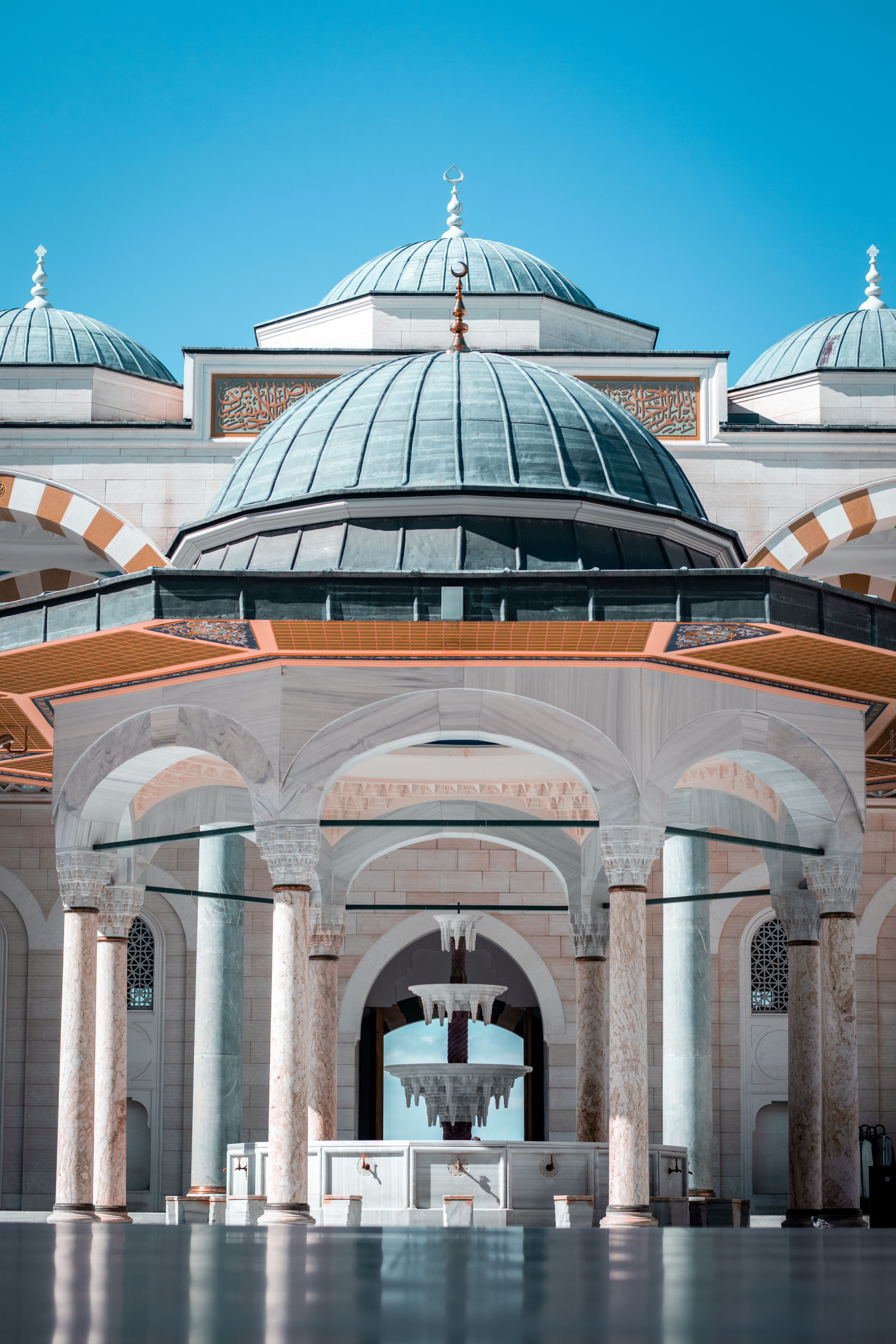 Stunning Ottoman Architecture with Elegant Dome · Free Stock Photo