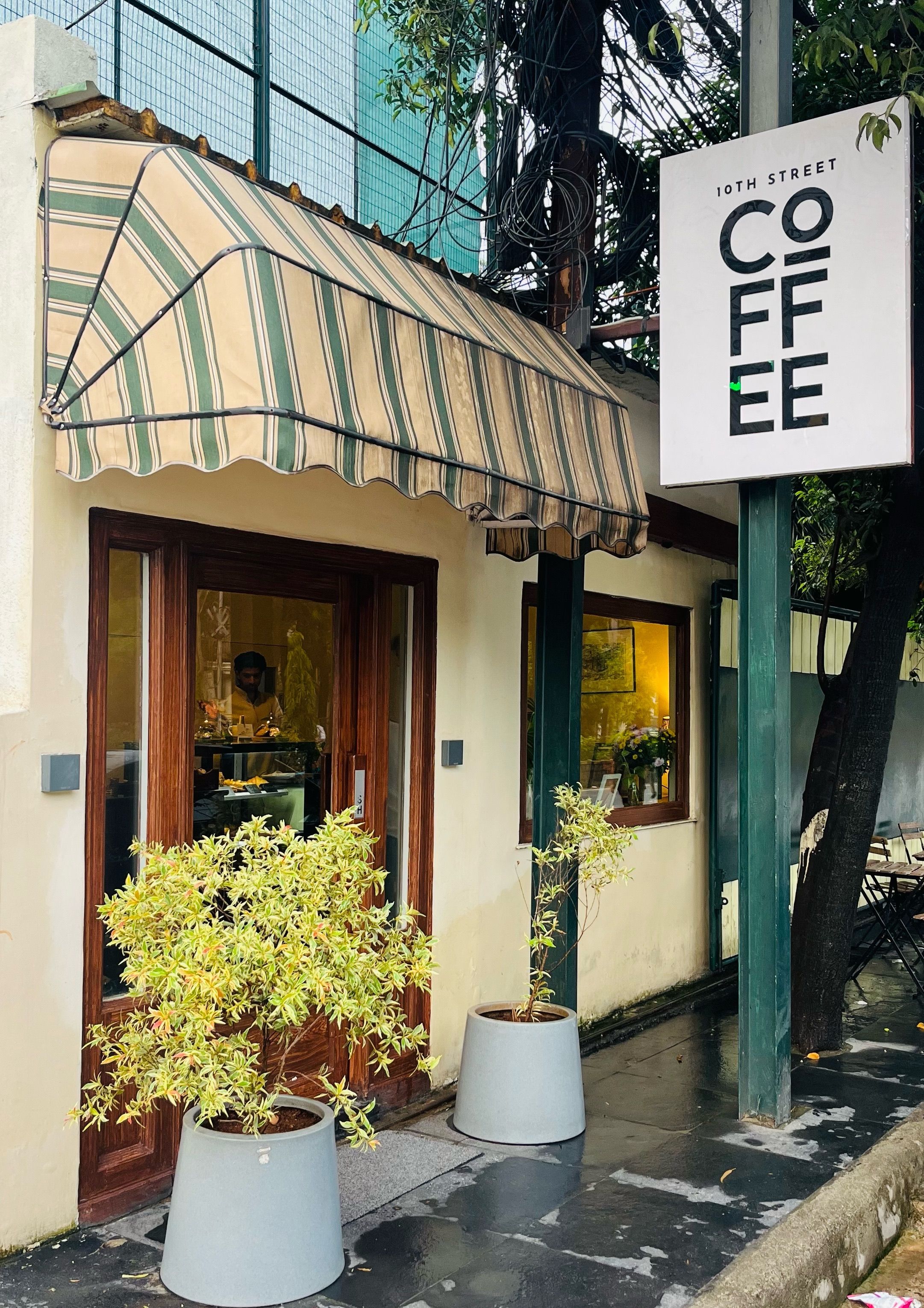 Cafes Photos, Download The BEST Free Cafes Stock Photos & HD Images