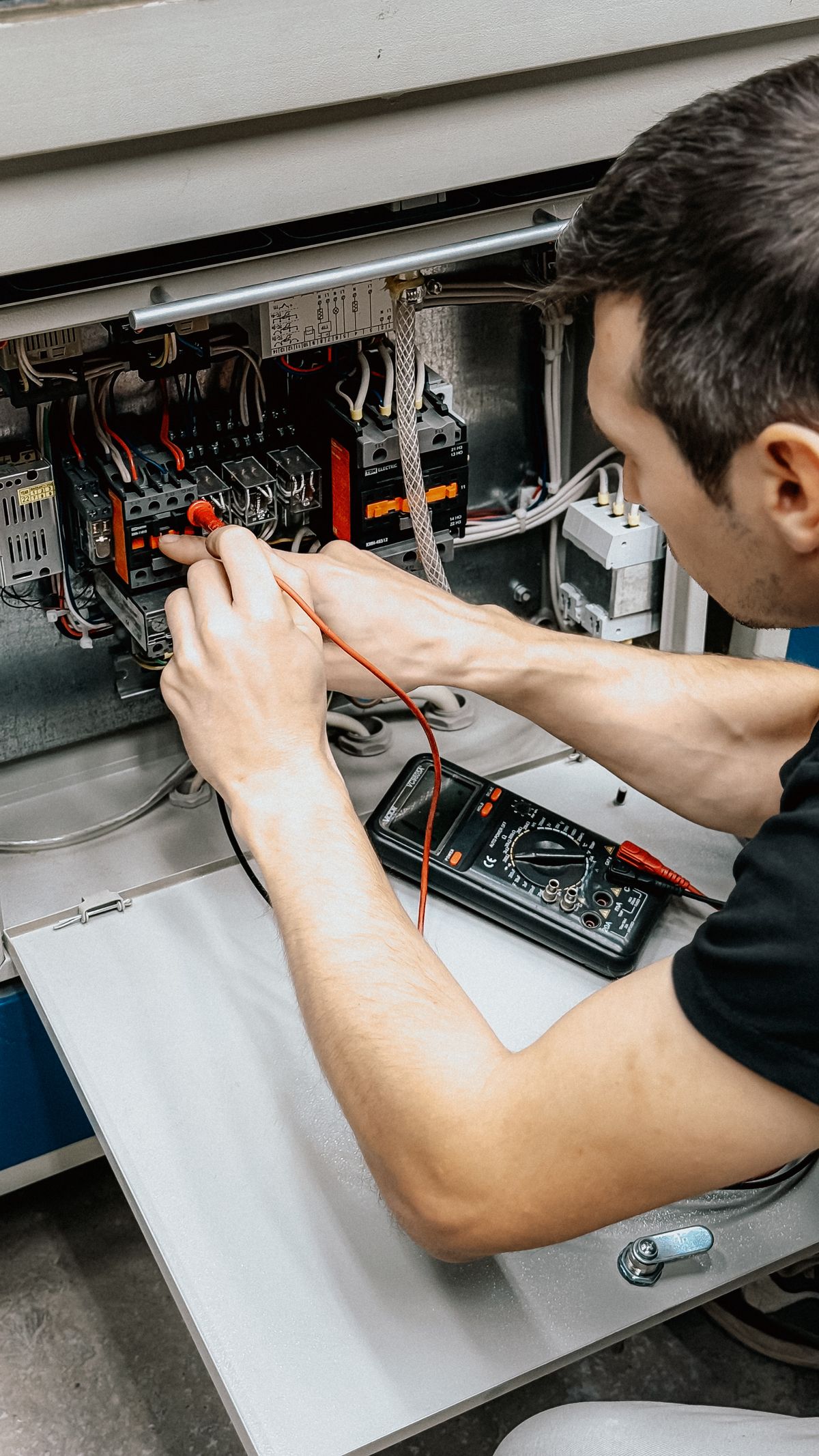 Electrician Working On Electrical Panel Photos, Download The BEST Free ...