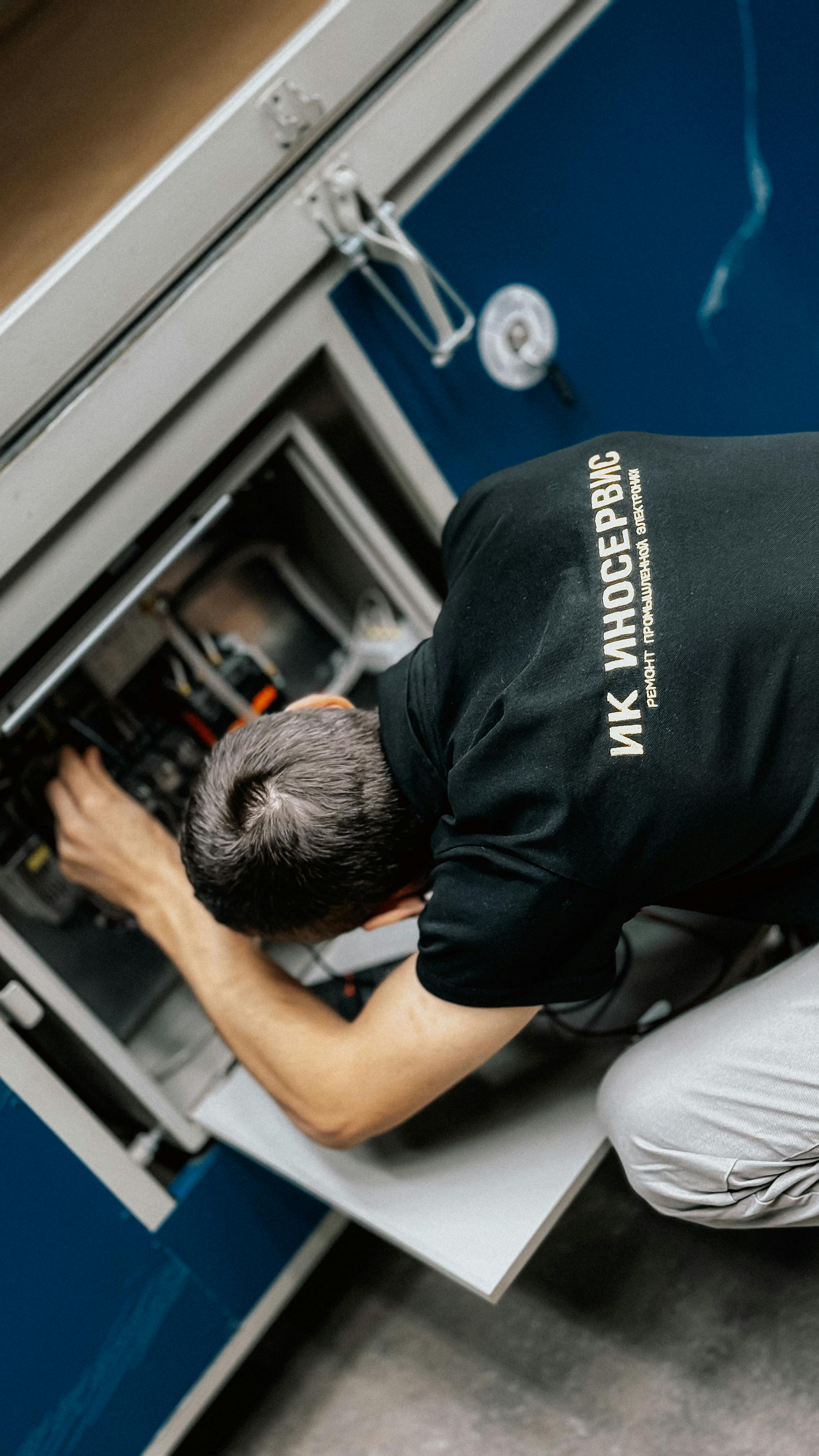 Operator Photos, Download The BEST Free Operator Stock Photos & HD Images