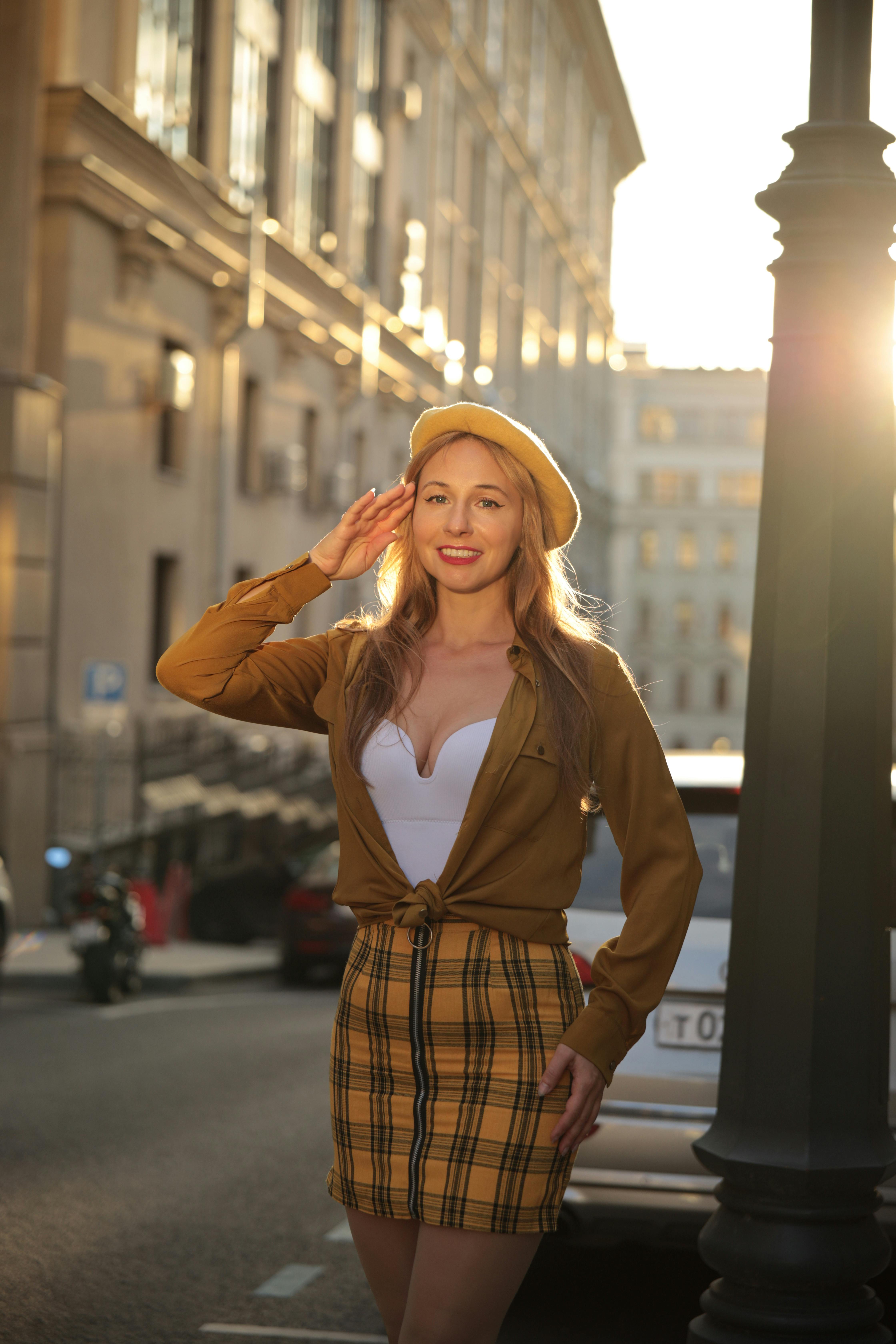 Cele mai bune 700.000+ fotografii cu tema Femeie++goala+++complet ...