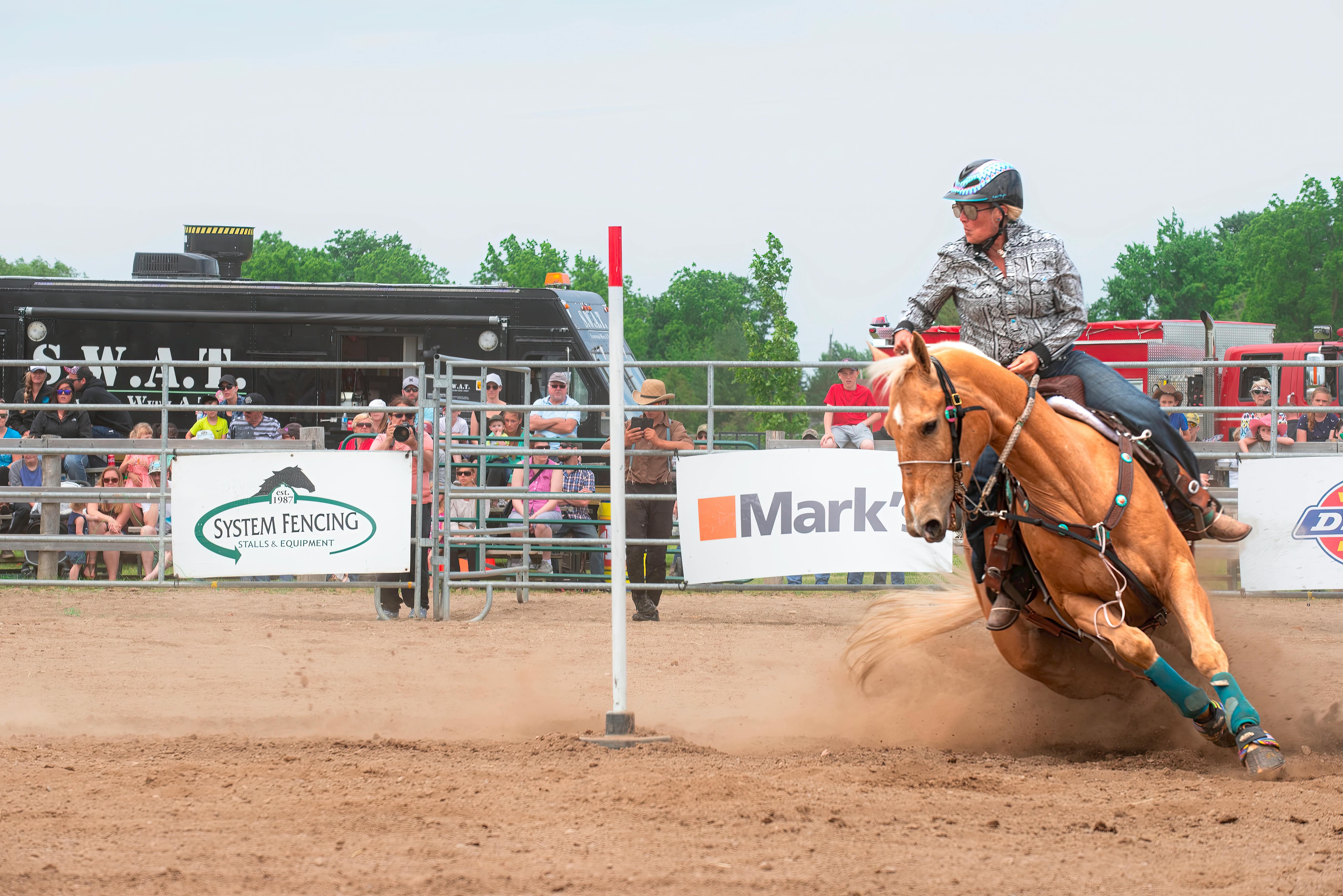 Barrel Racing Photos, Download The BEST Free Barrel Racing Stock Photos ...
