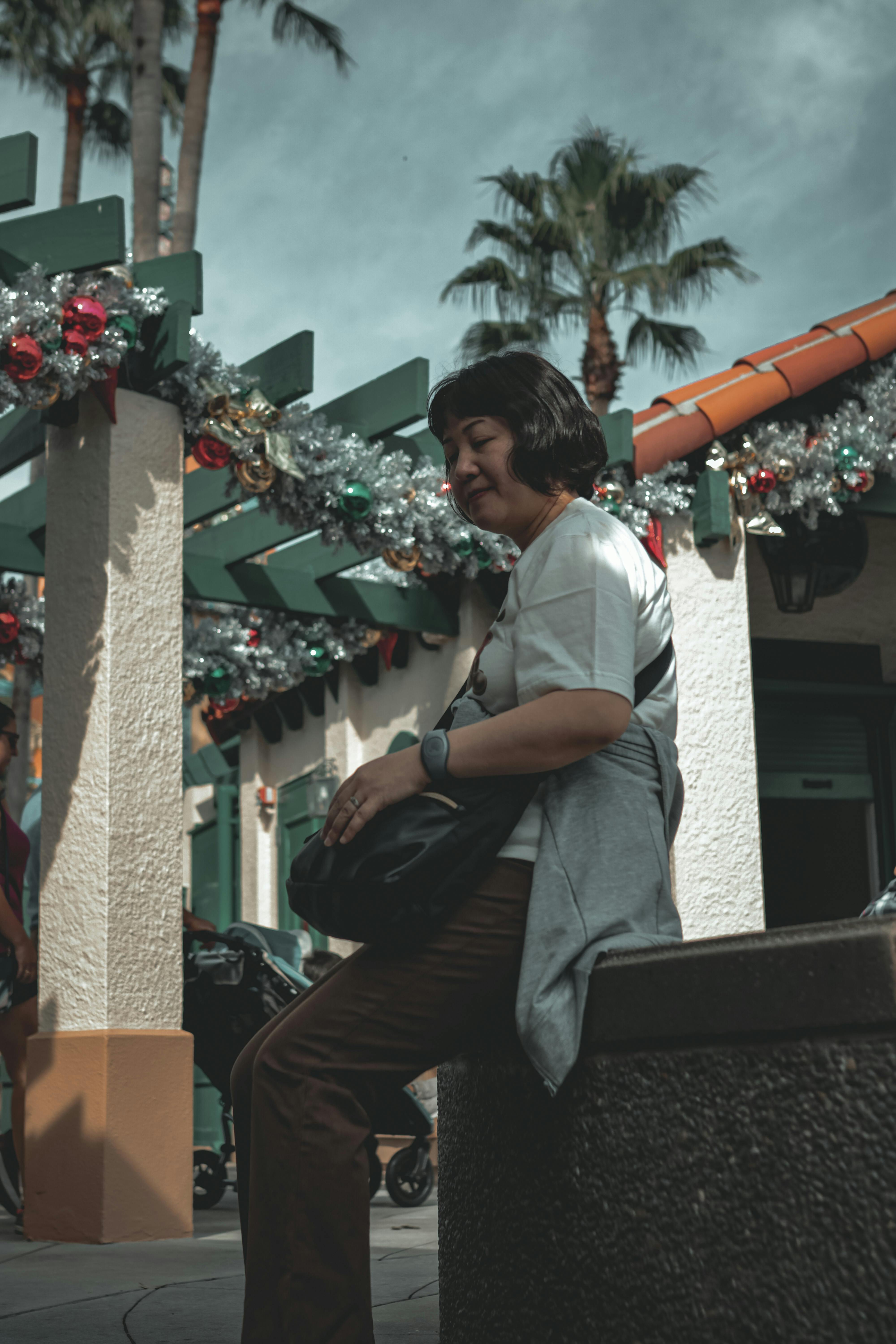 Mother Waiting Photos, Download Free Mother Waiting Stock Photos & HD ...