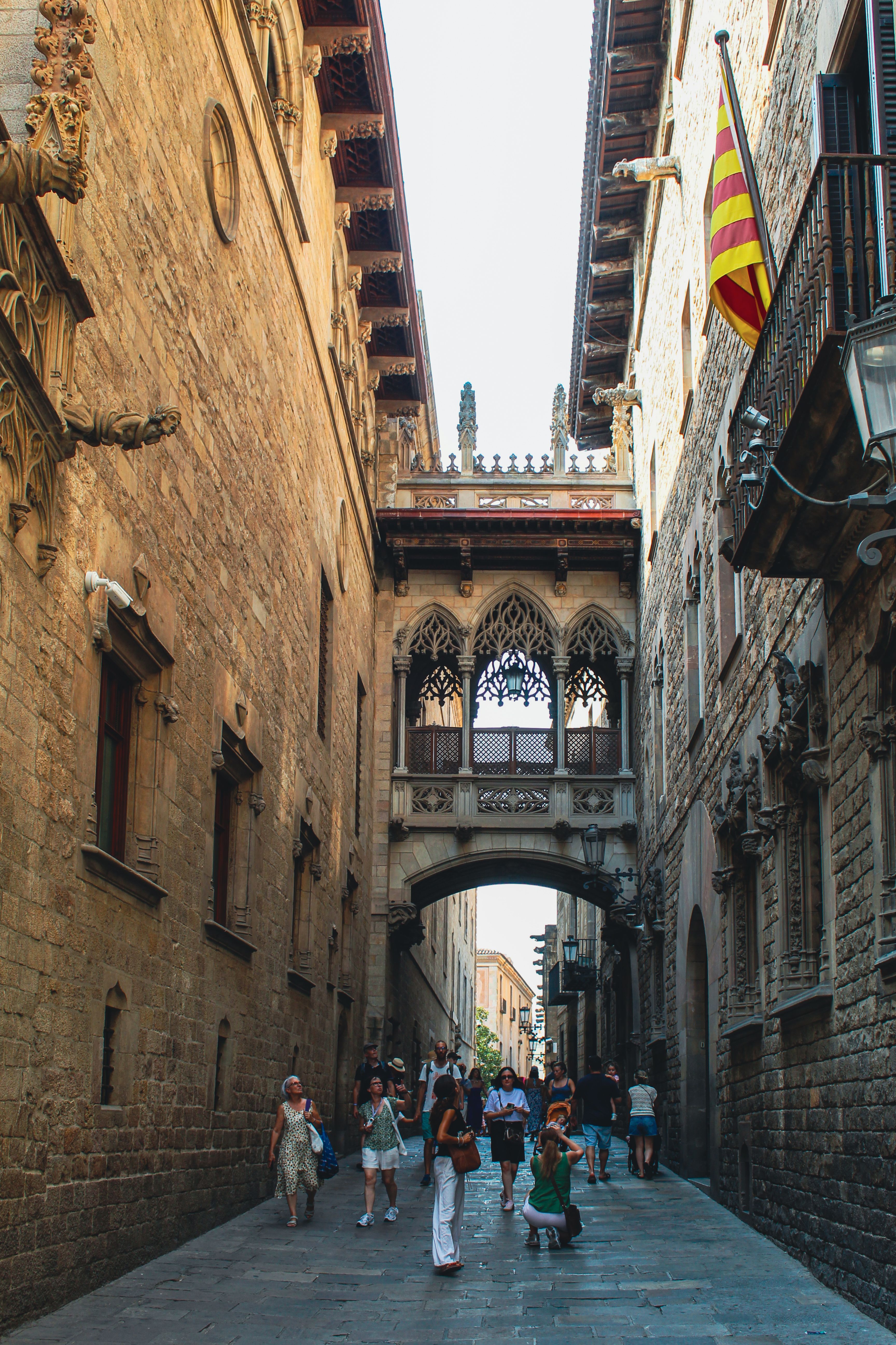 Gothic Quarter Bridge, Barcelona Street Scene · Free Stock Photo