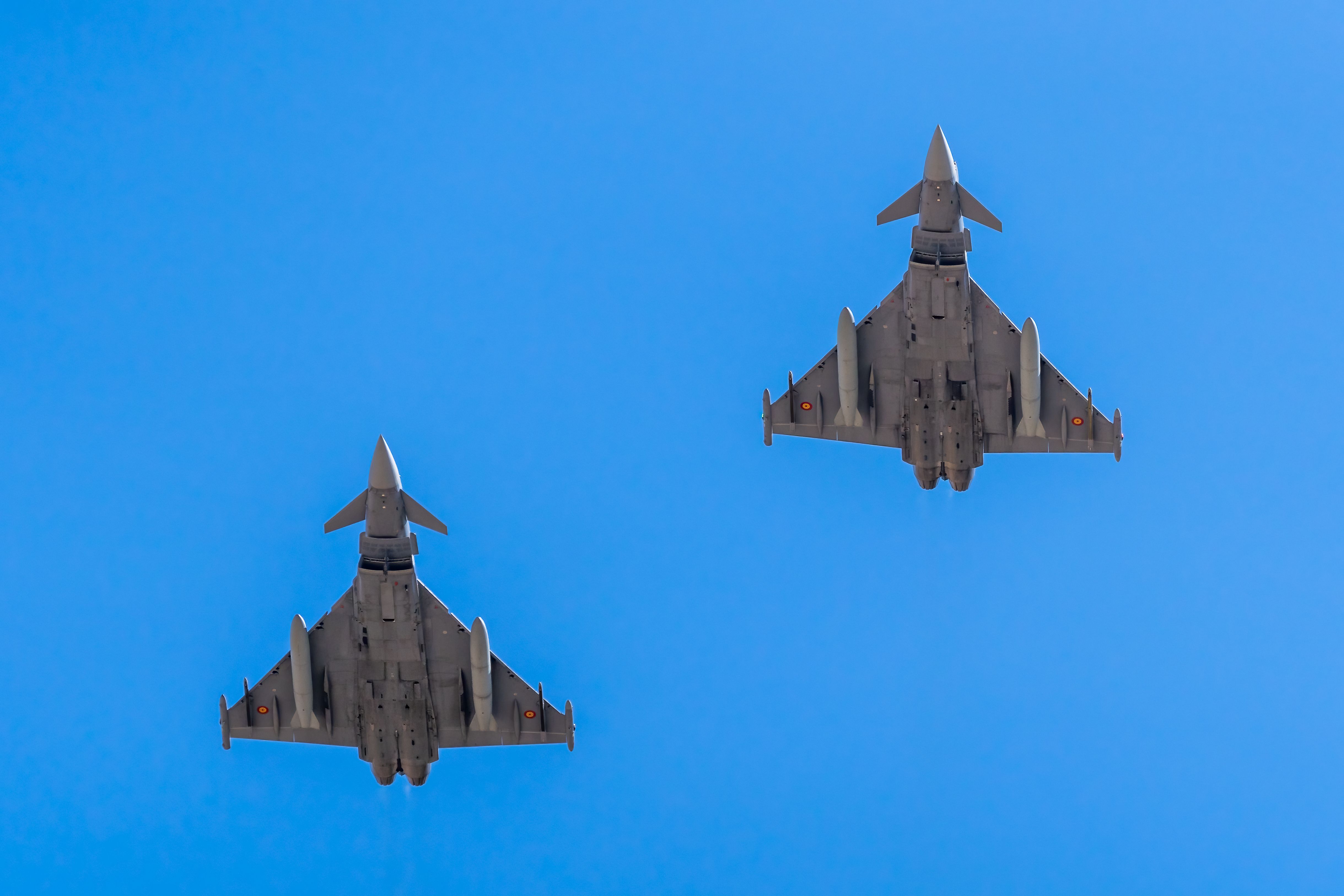 Eurofighter Jets in Formation over Los Llanos · Free Stock Photo