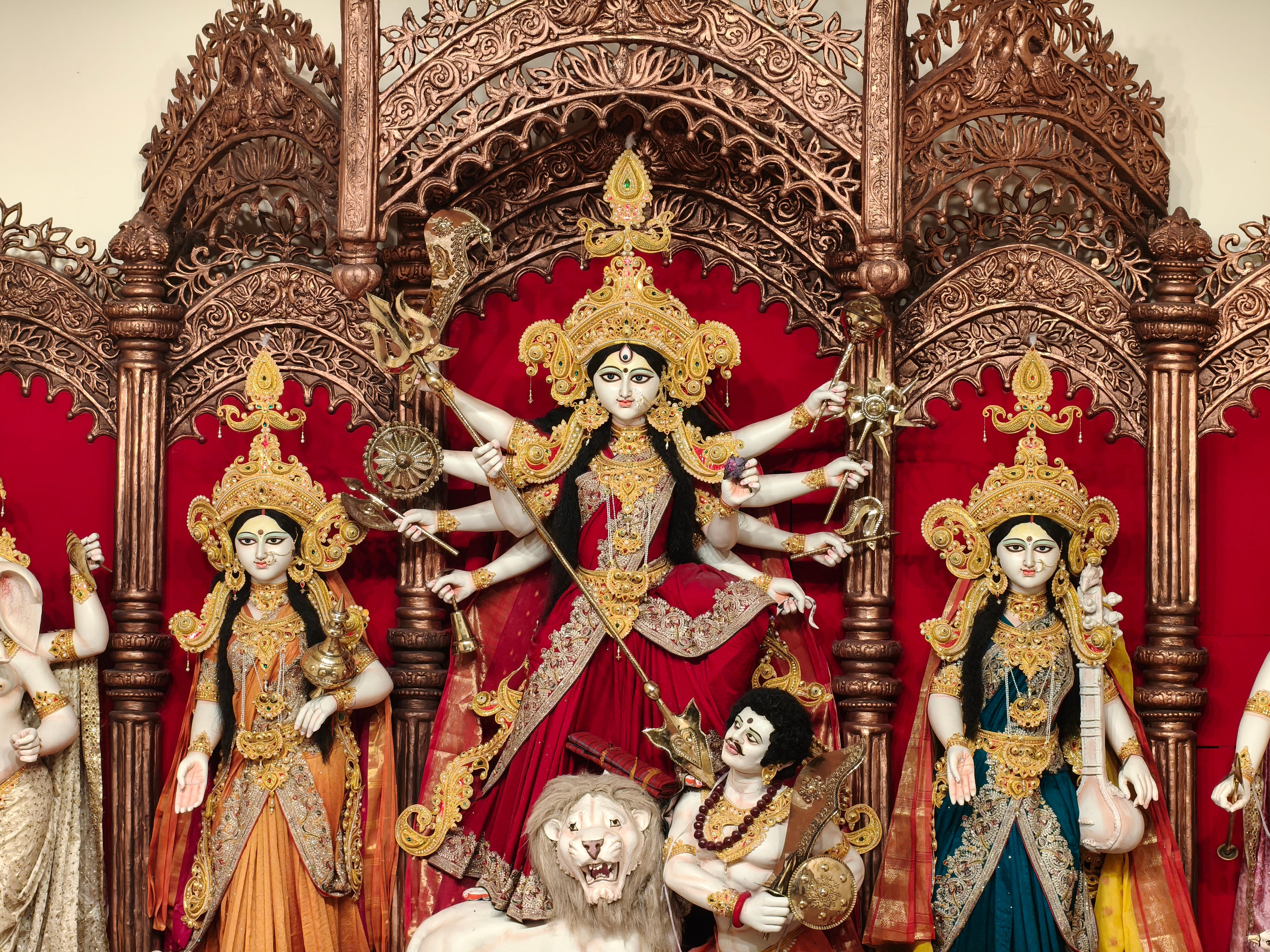 Intricate Durga Puja Idols in Kolkata · Free Stock Photo