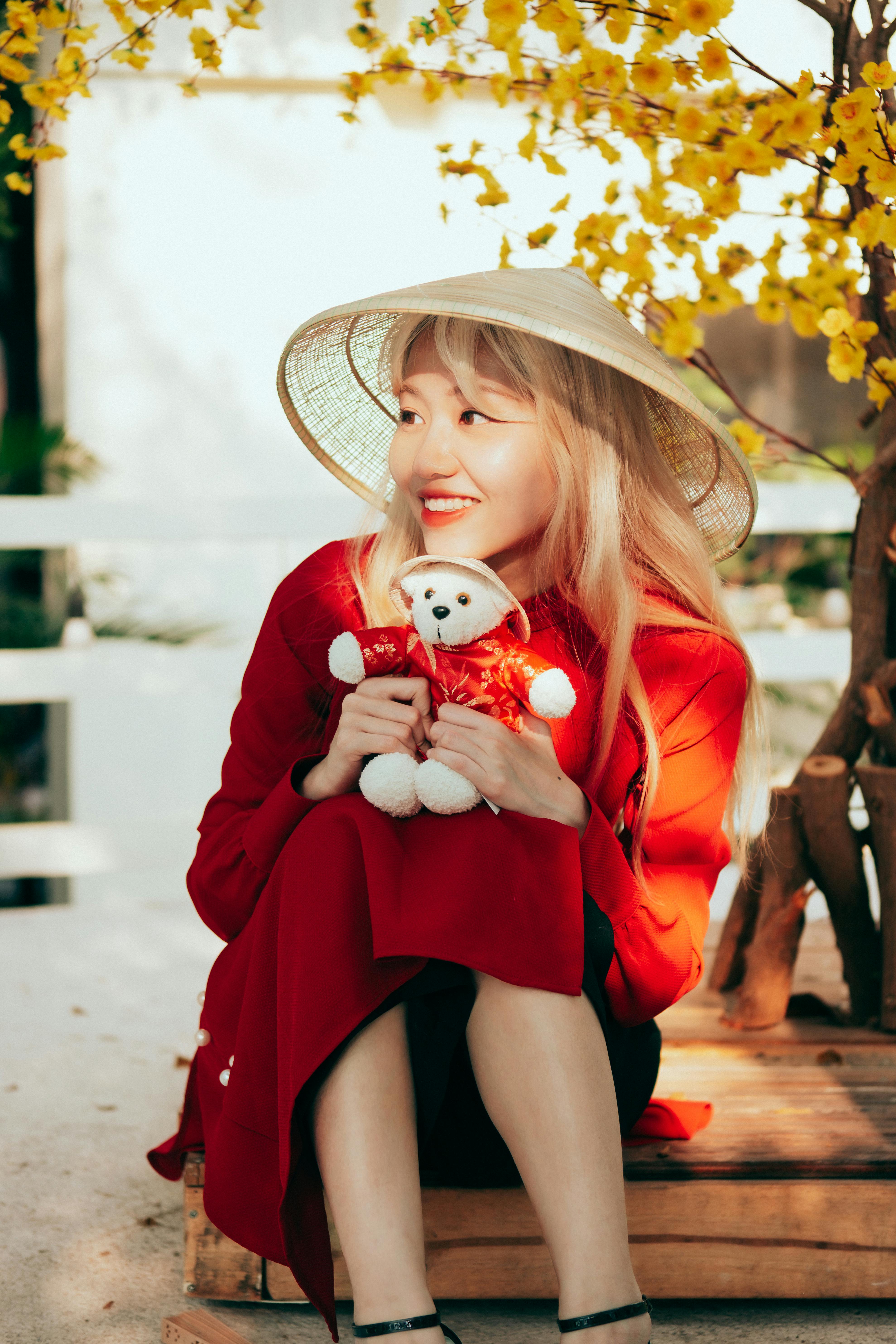 Punching Doll Photos, Download The BEST Free Punching Doll Stock Photos ...