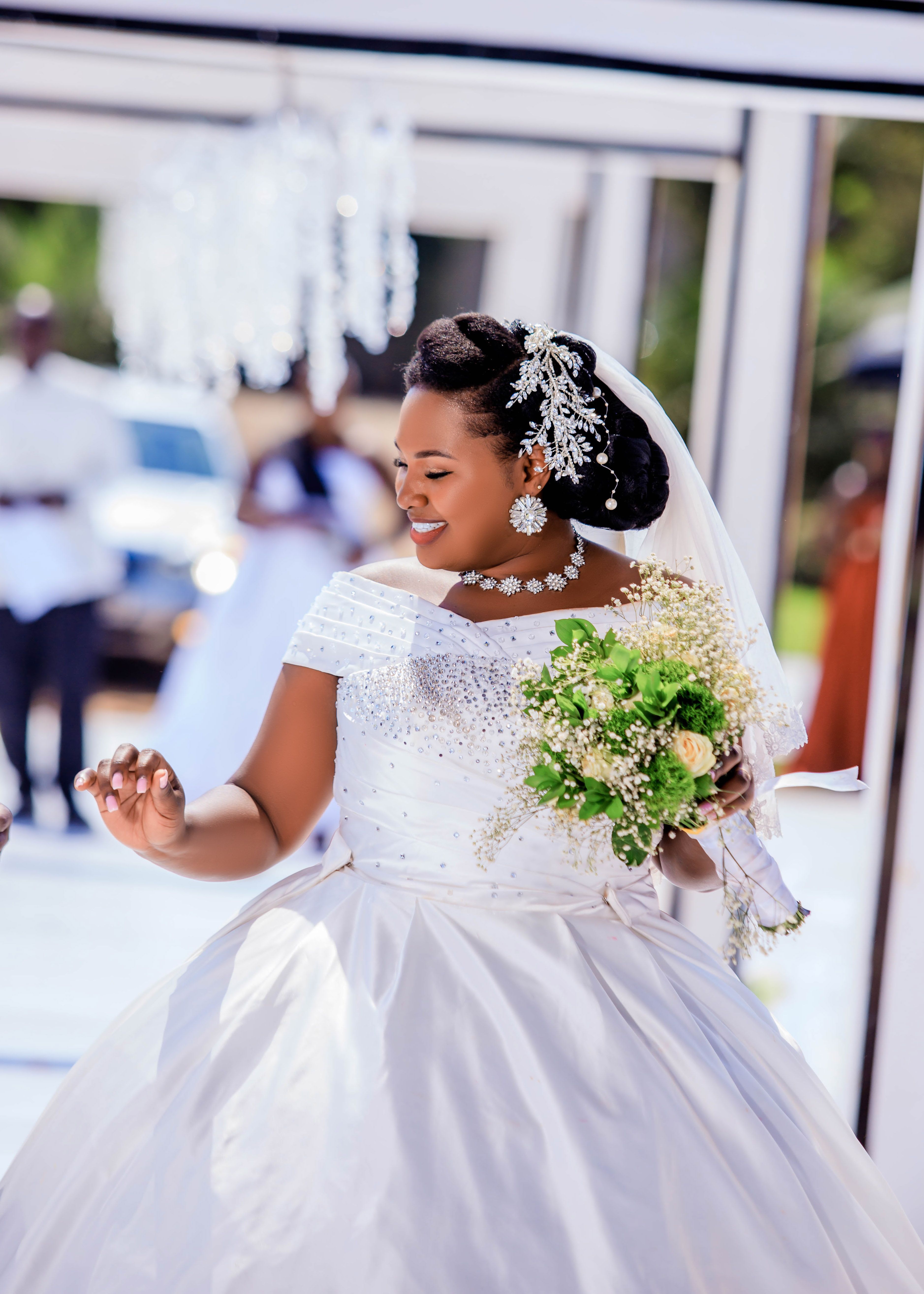 Beautiful African Bride Smiling on Wedding Day · Free Stock Photo