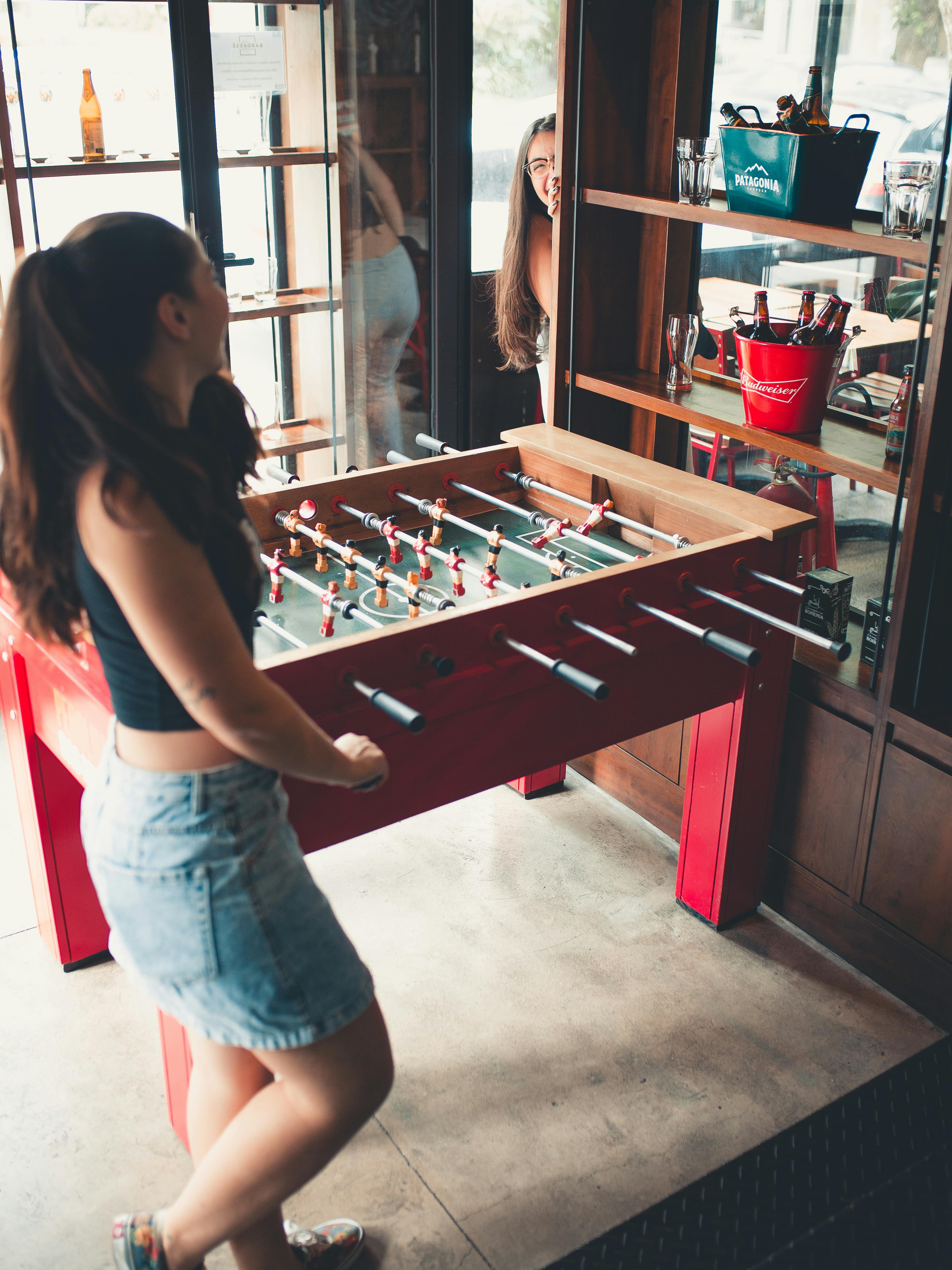 Foosball Table Field Photos, Download The BEST Free Foosball Table ...