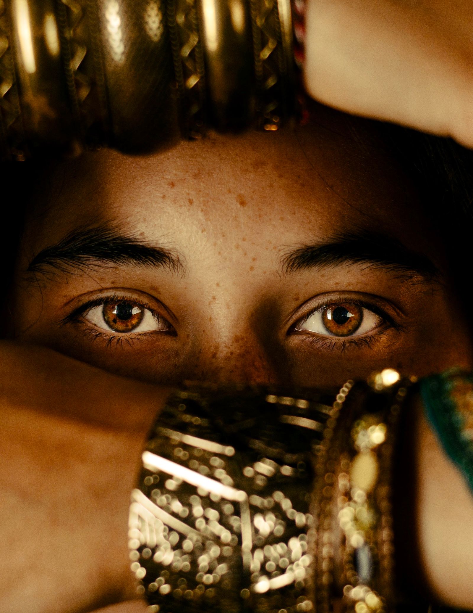 Eye Contact Photos, Download The BEST Free Eye Contact Stock Photos ...