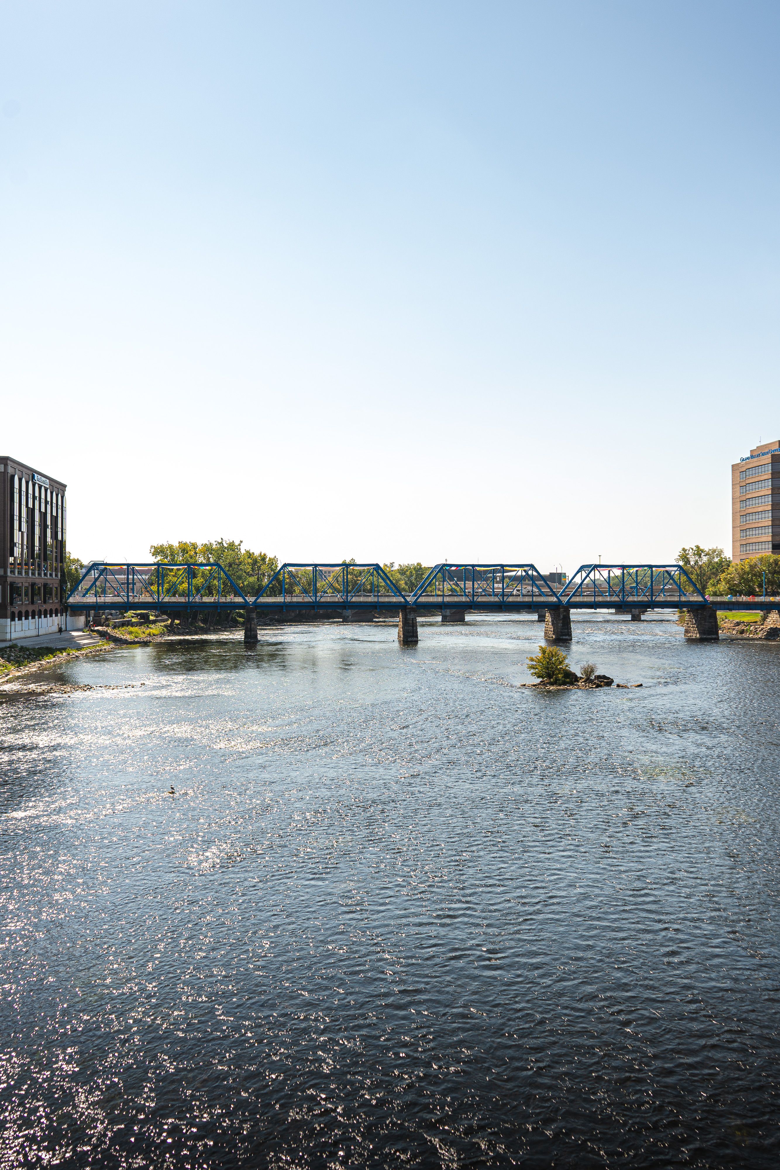 Iconic Blue Bridge over Grand River in Grand Rapids · Free Stock Photo