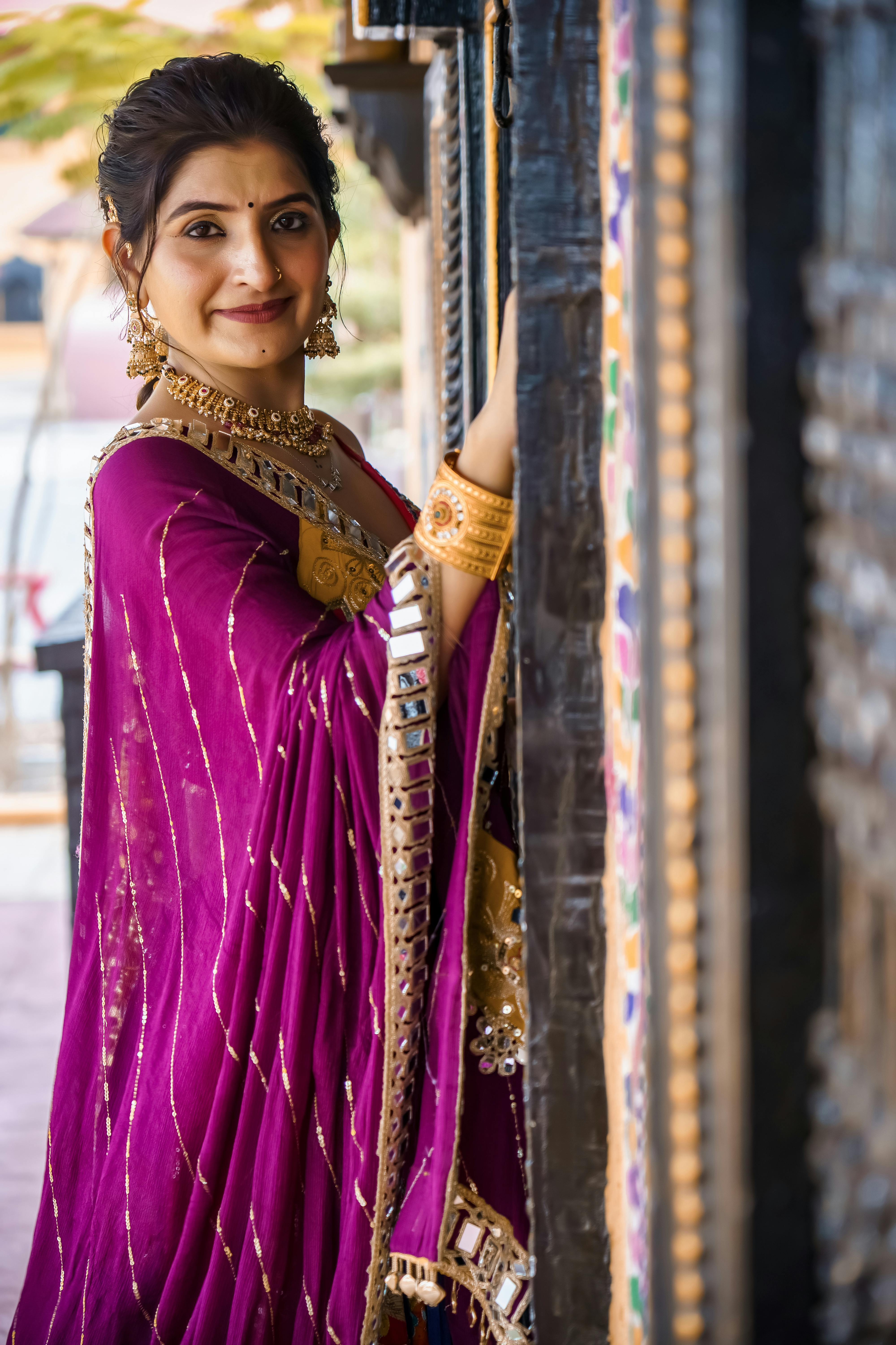 Nip Slips Of Bollywood Actresses Photos, Download The BEST Free Nip ...