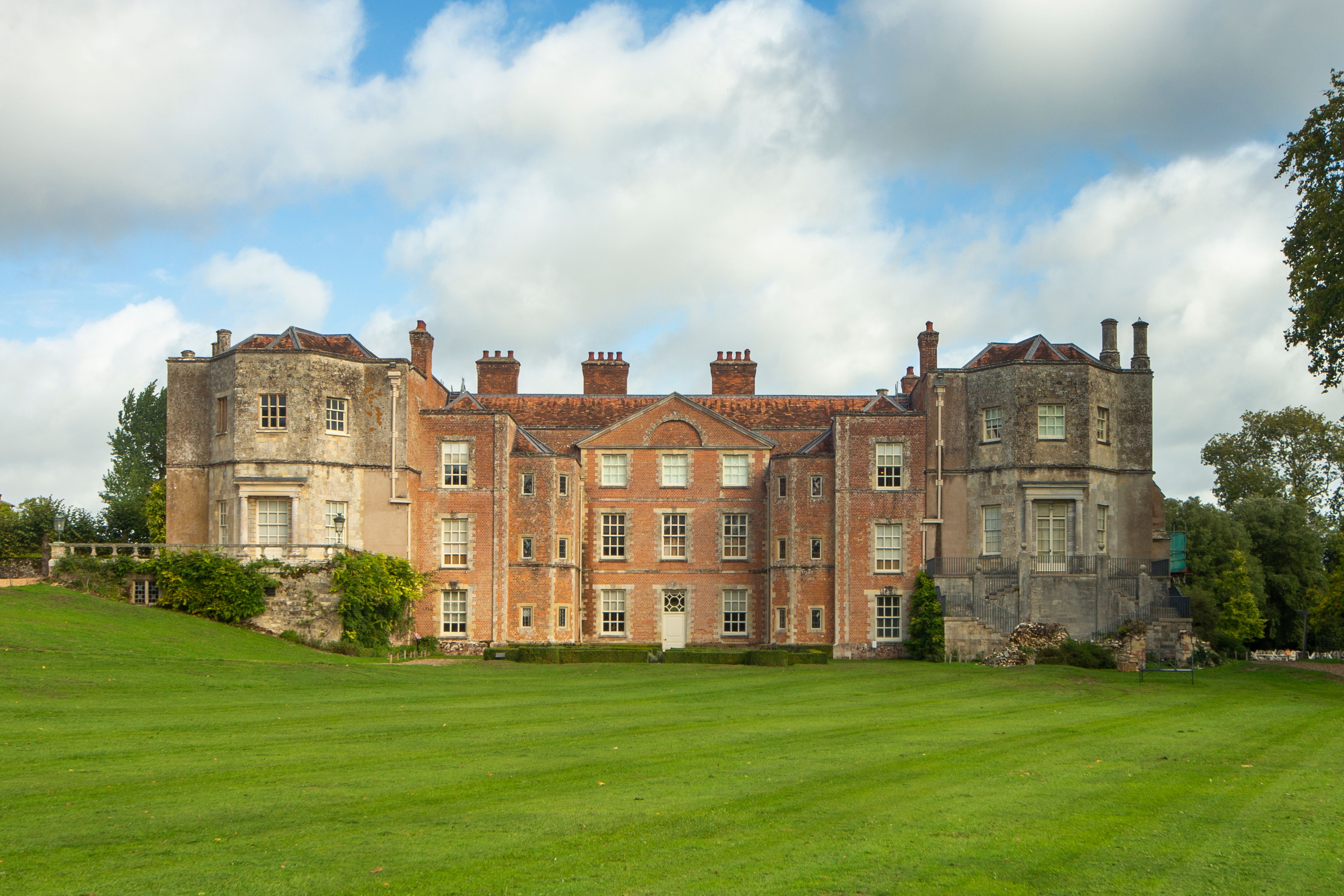 Newby Hall Mansion with Park · Free Stock Photo