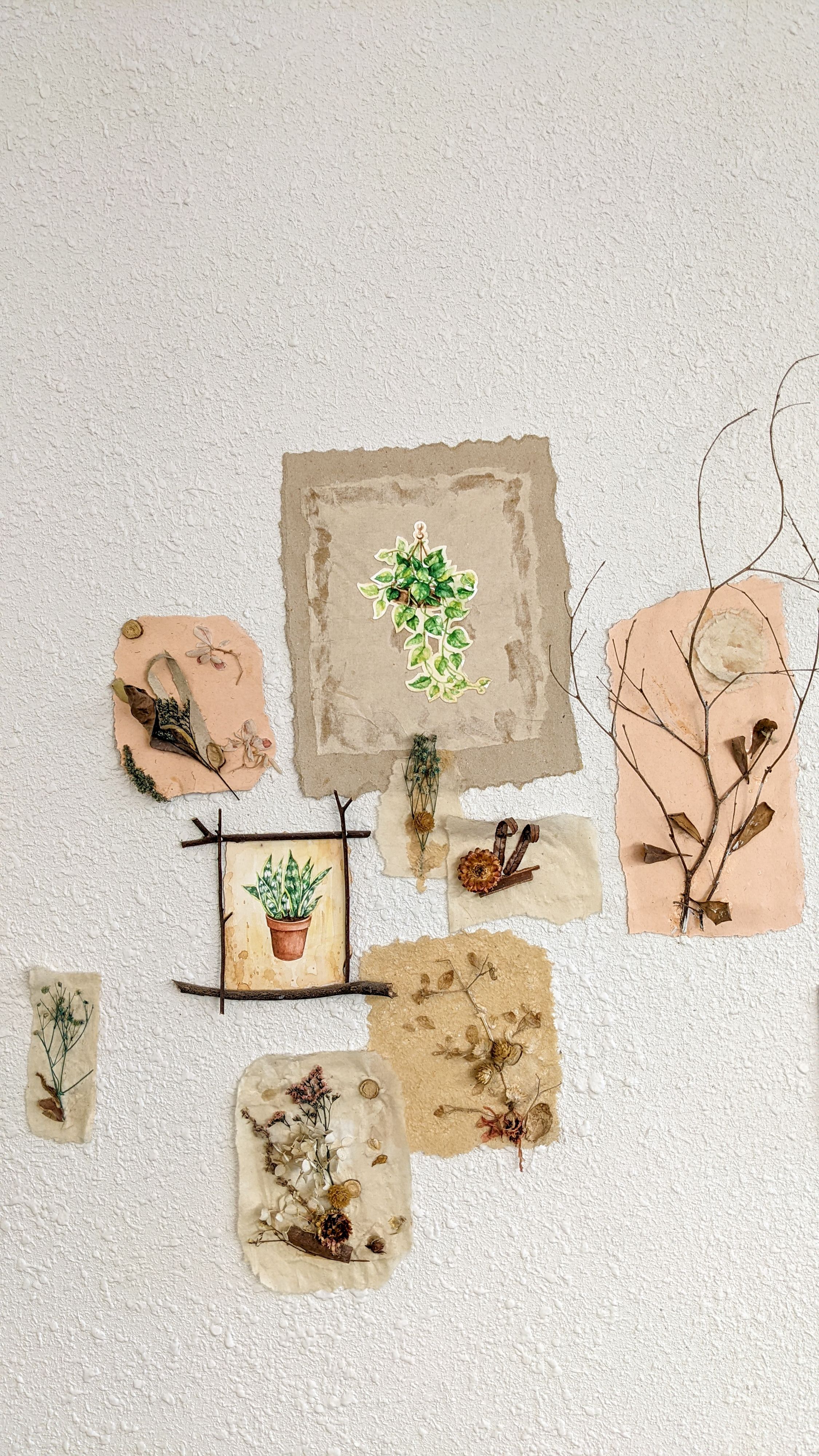 Artistic Wall Decor with Dried Flowers and Drawings · Free Stock Photo