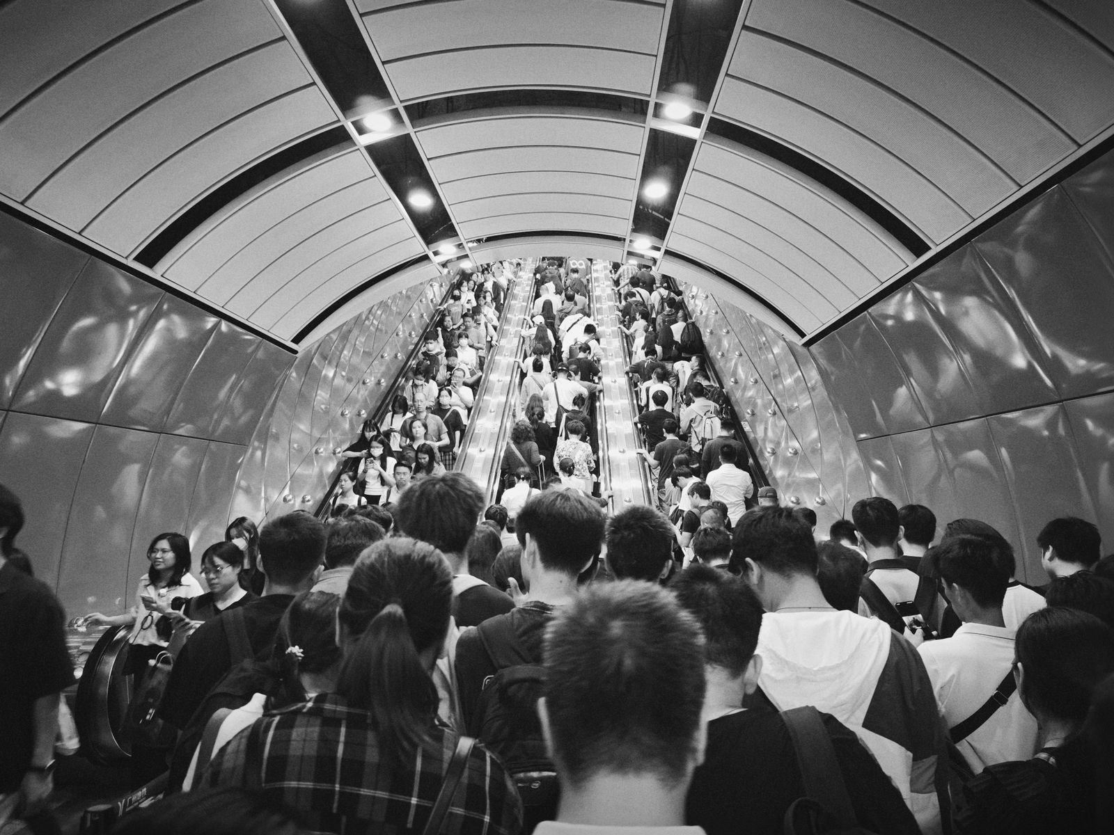 Subway Crowd Photos, Download The BEST Free Subway Crowd Stock Photos ...