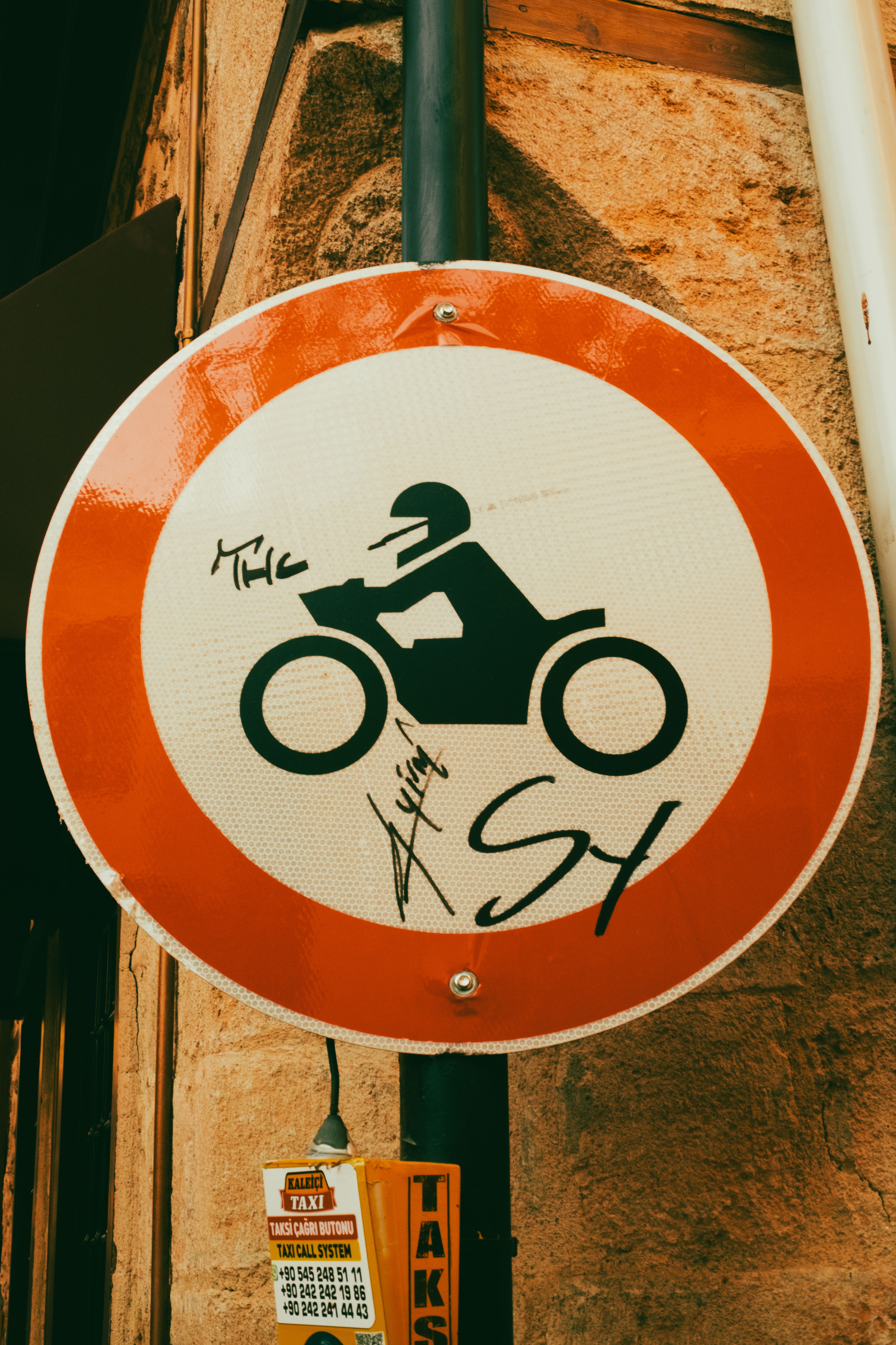 Street Sign Art Photos, Download The BEST Free Street Sign Art Stock ...