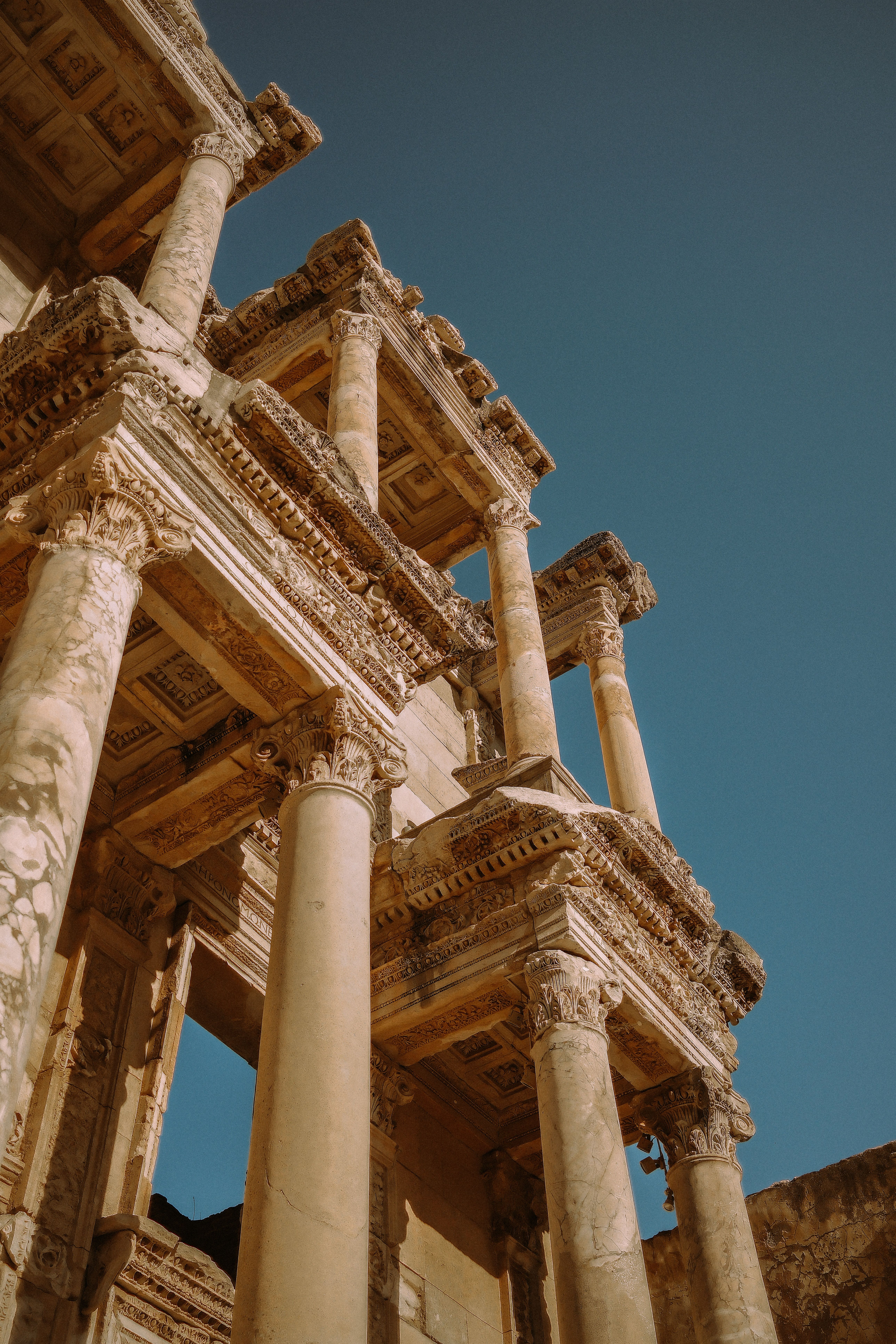 Desain Pediment Photos, Download The BEST Free Desain Pediment Stock ...