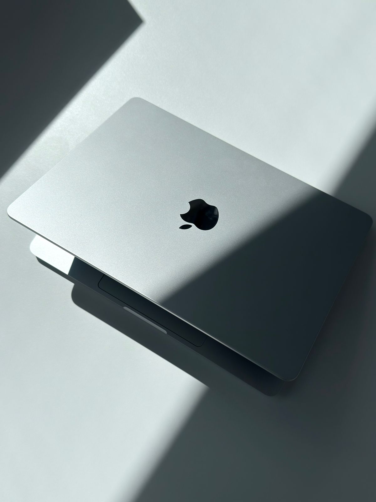 Apple Laptop Photos, Download The BEST Free Apple Laptop Stock Photos ...