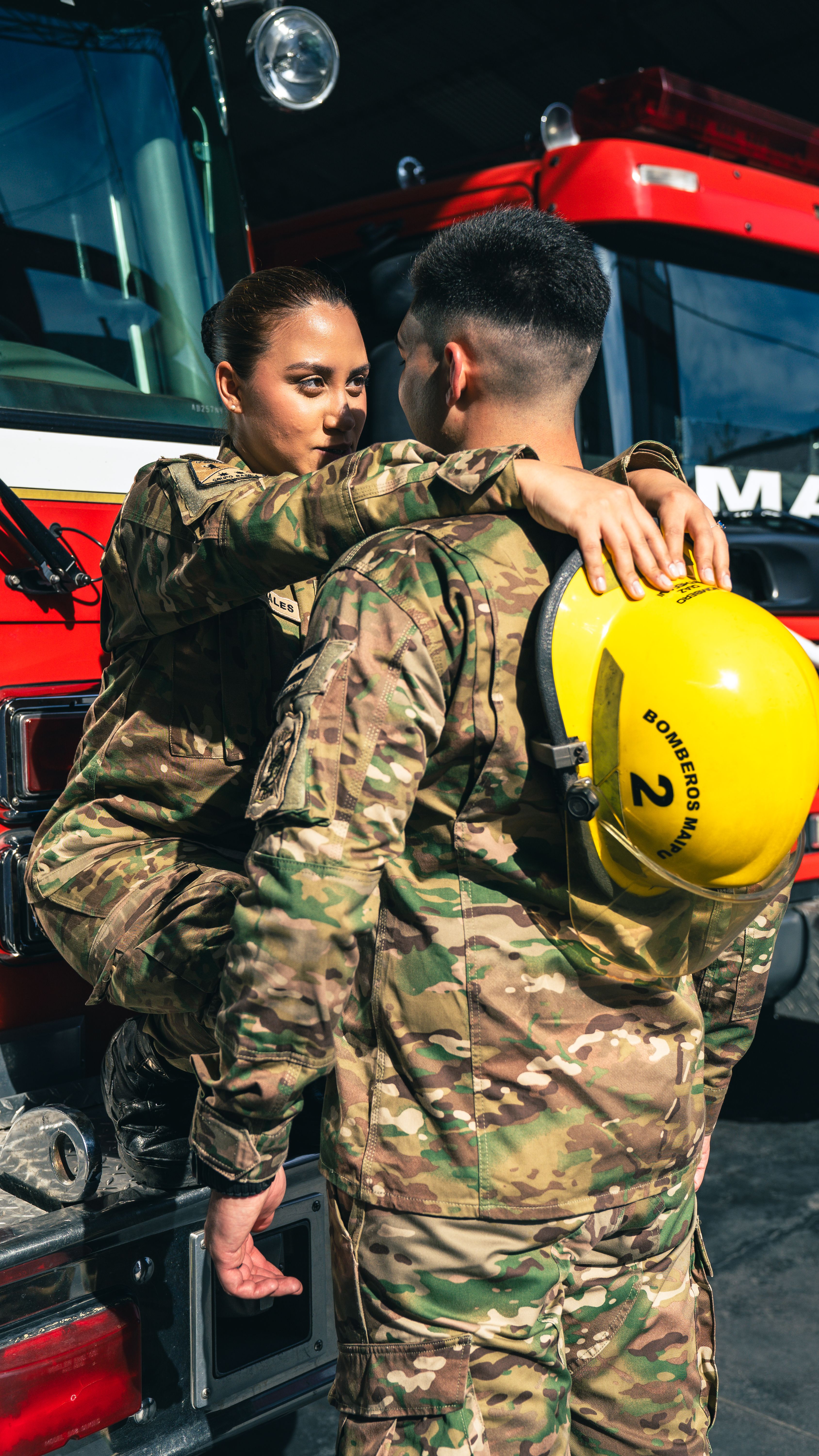 Soldier Couple Photo