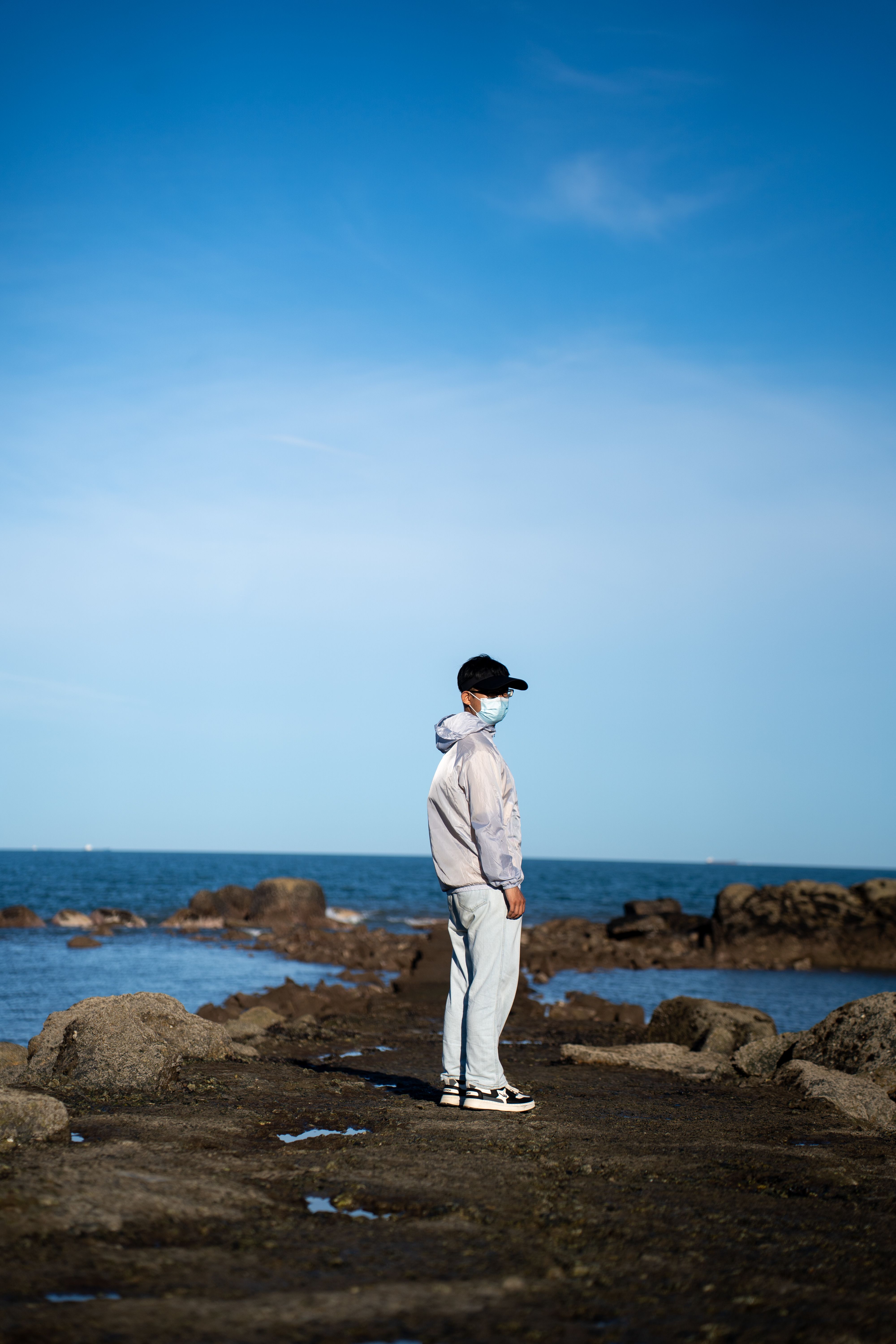 Single Person Photos, Download The BEST Free Single Person Stock Photos ...