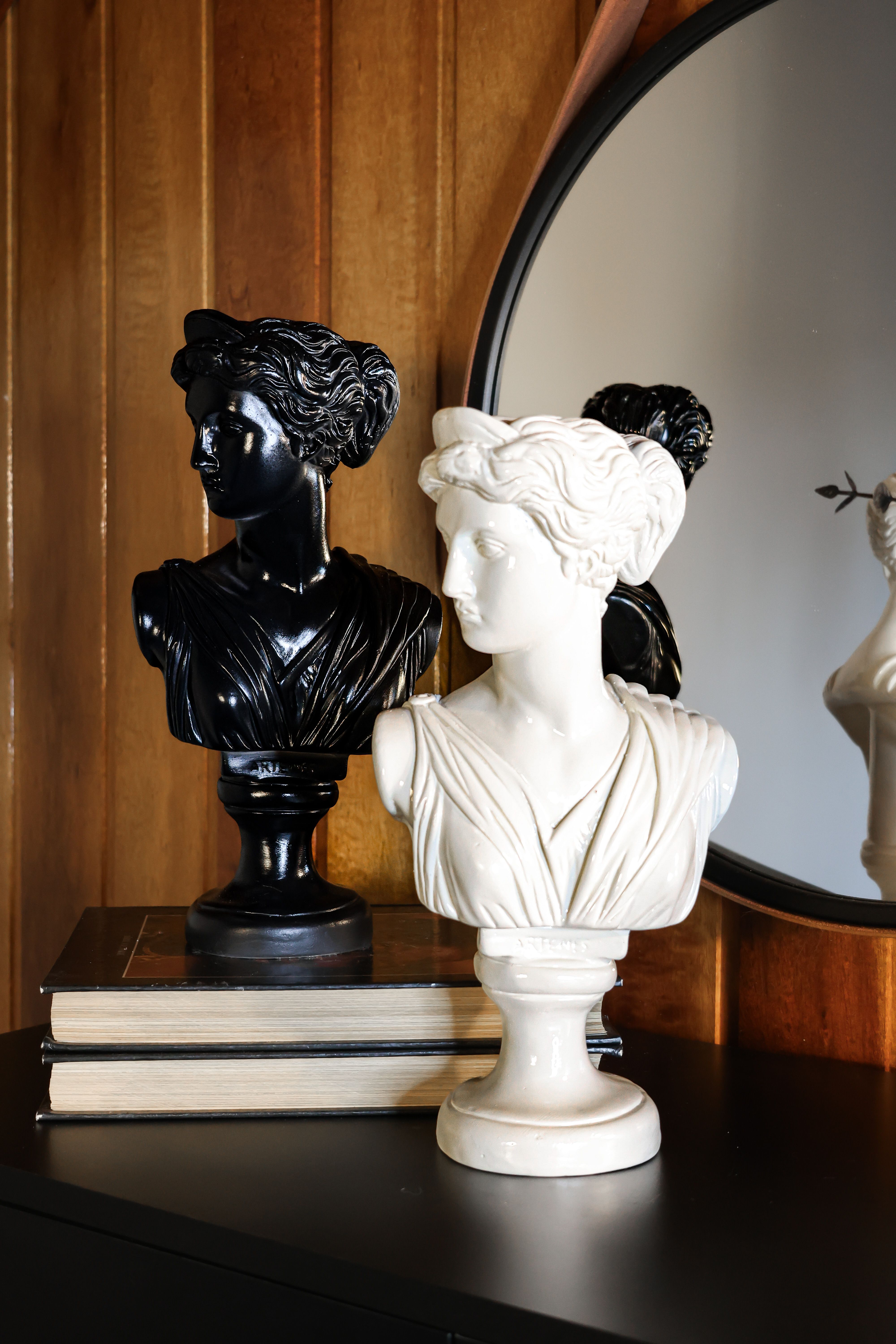 Elegant Classical Bust Sculptures in Modern Decor · Free Stock Photo