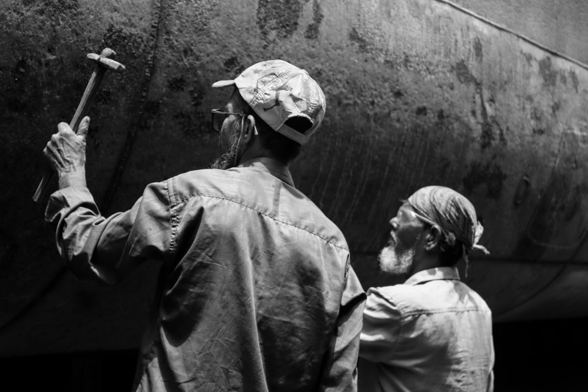 Wage Labour Explained: How It Works and Its Real Impact