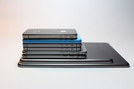 How to Clear Background Apps on iPhone for Best Performance