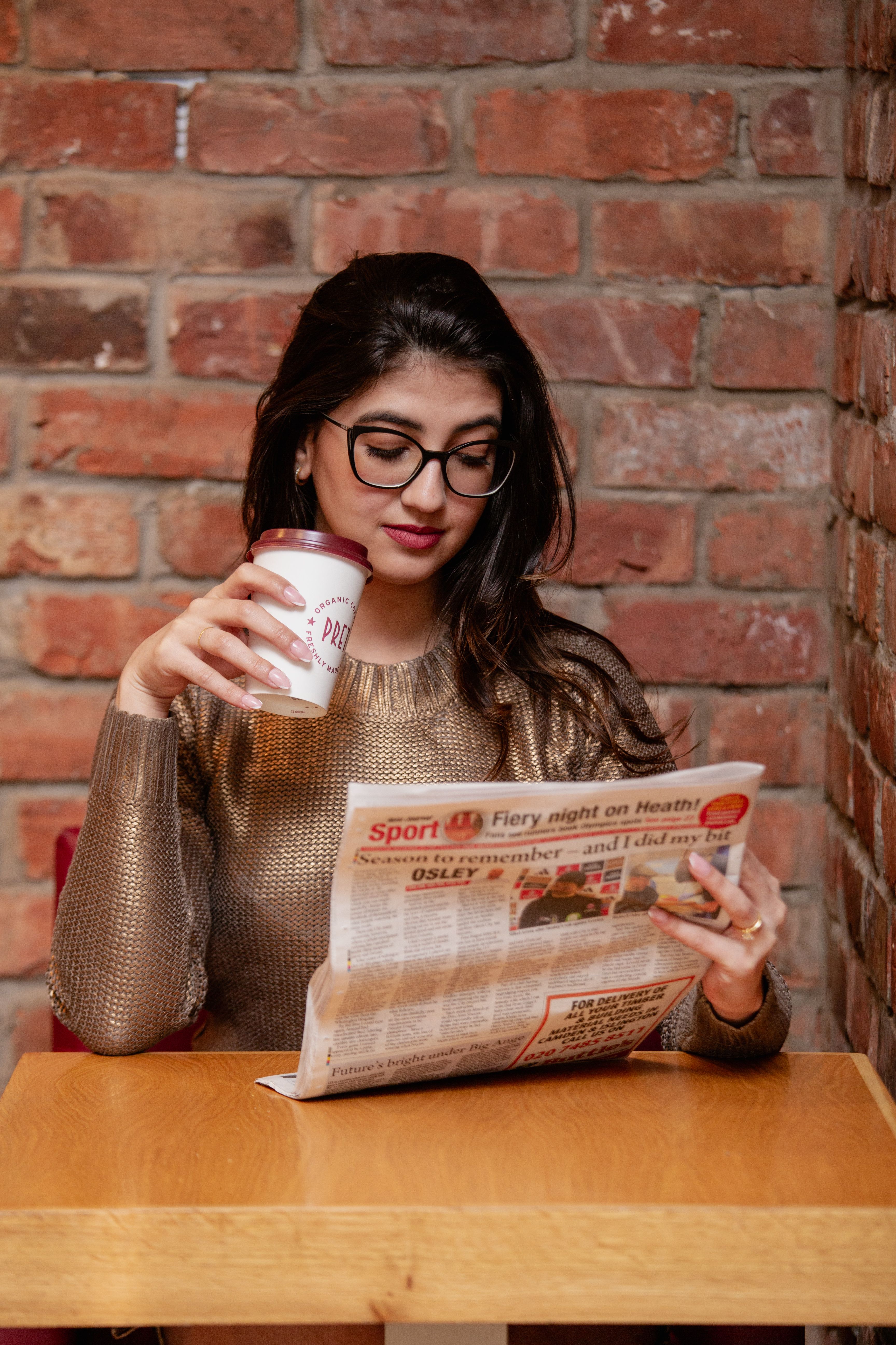 English Newspaper Background Photos, Download The BEST Free English ...