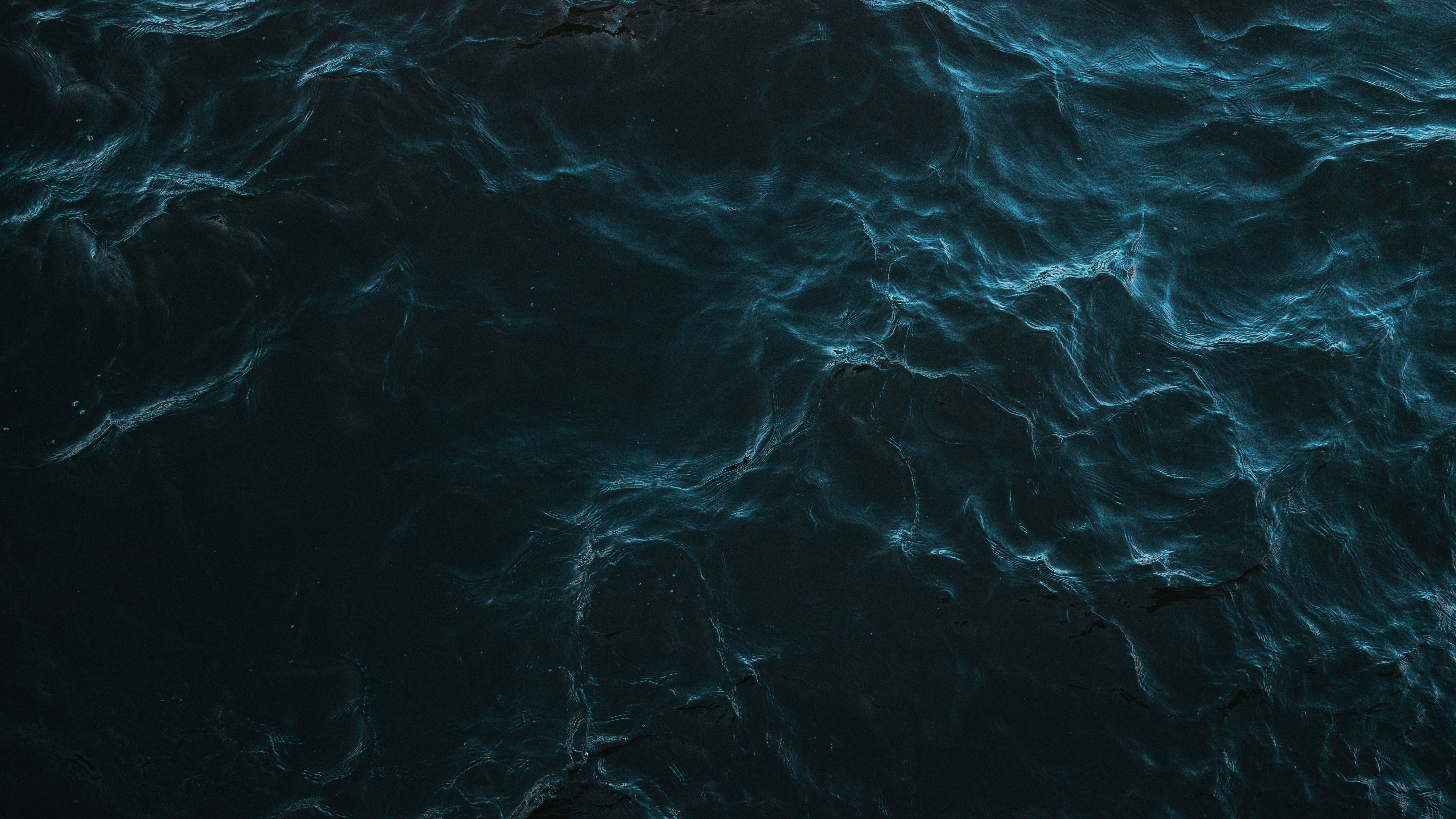 Dark Ocean Waves at Night with Moody Ripples · Free Stock Photo