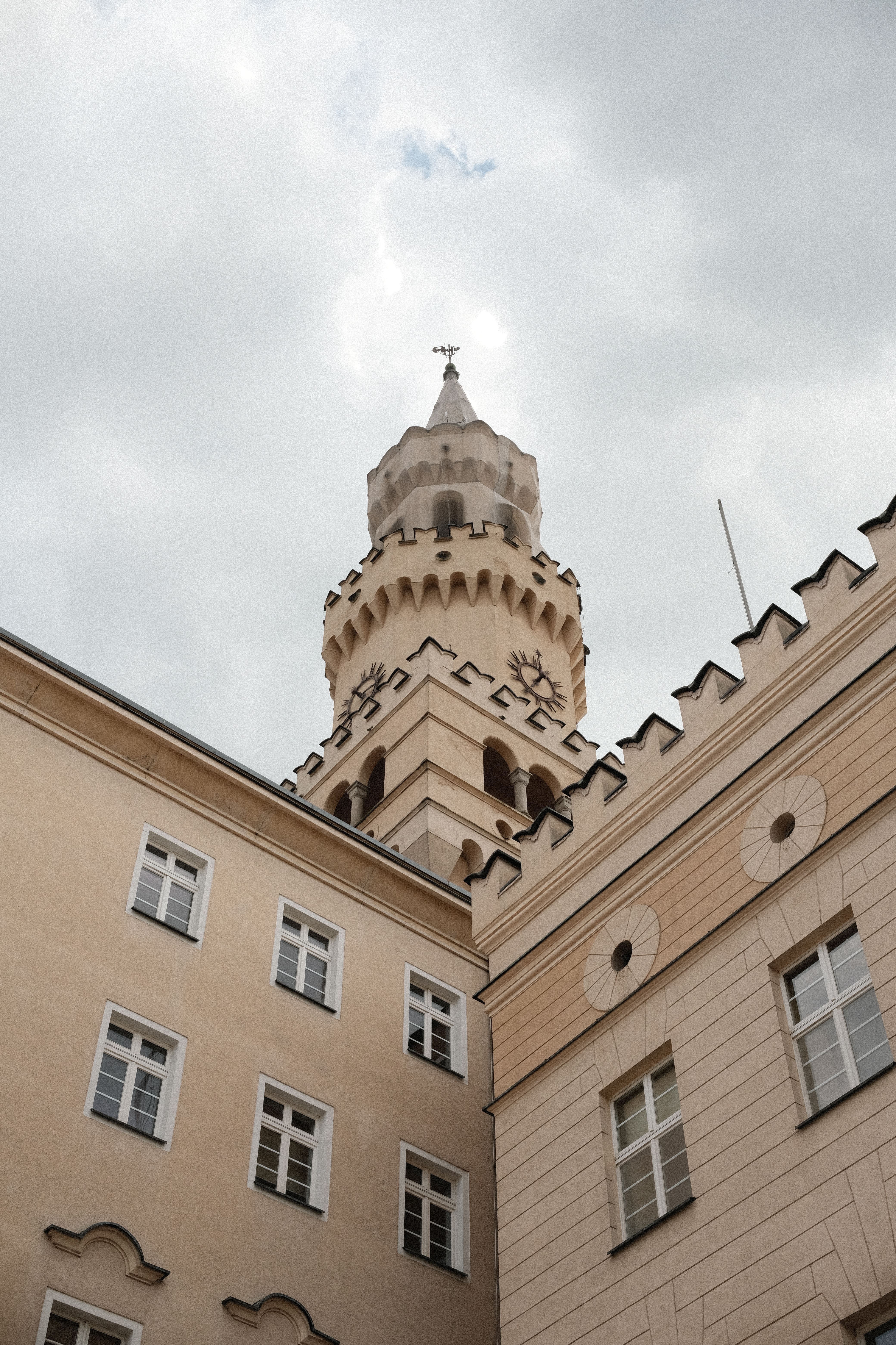 Historic European Tower and Building Architecture · Free Stock Photo