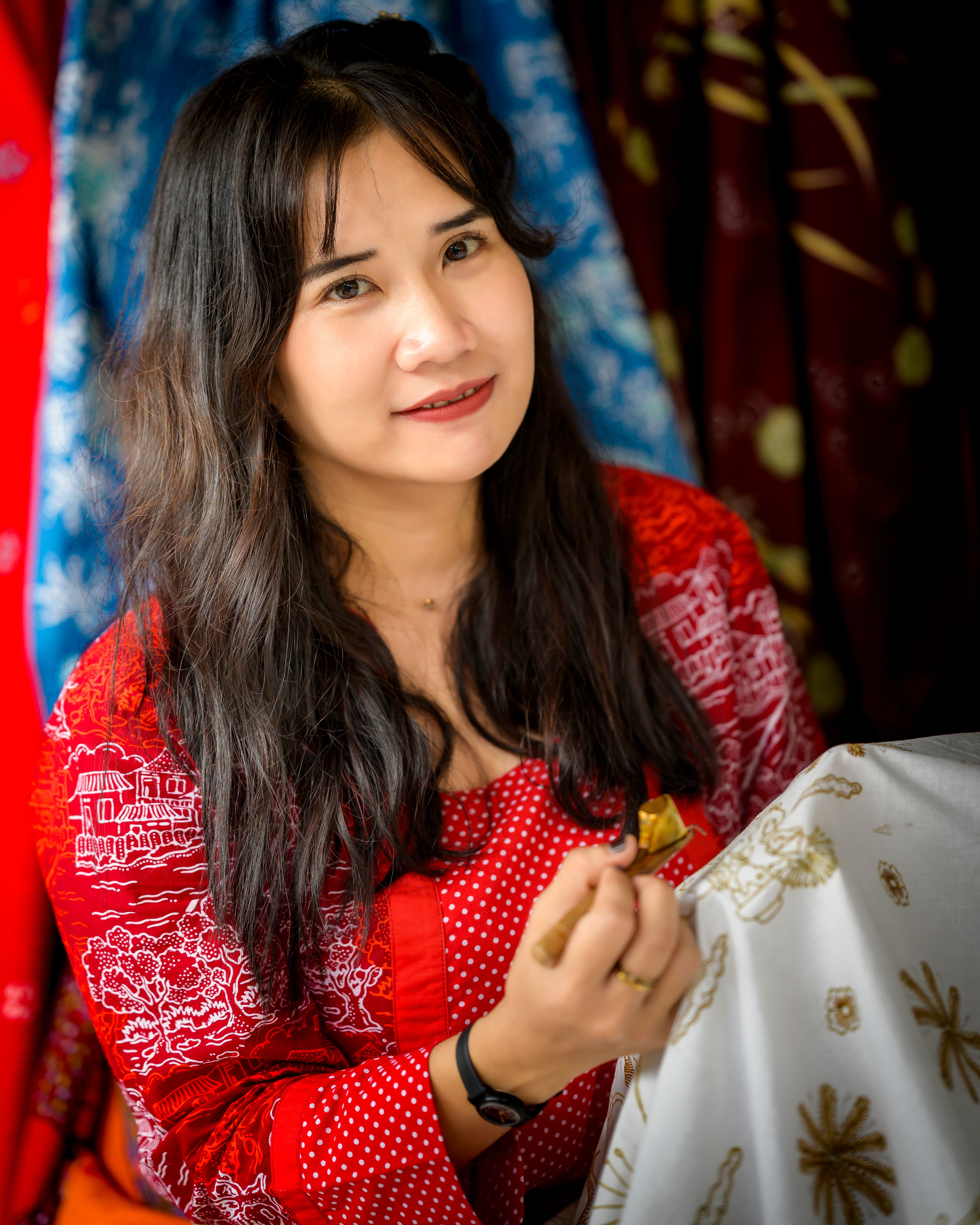 Woman Crafting Traditional Batik Fabric in Jakarta · Free Stock Photo