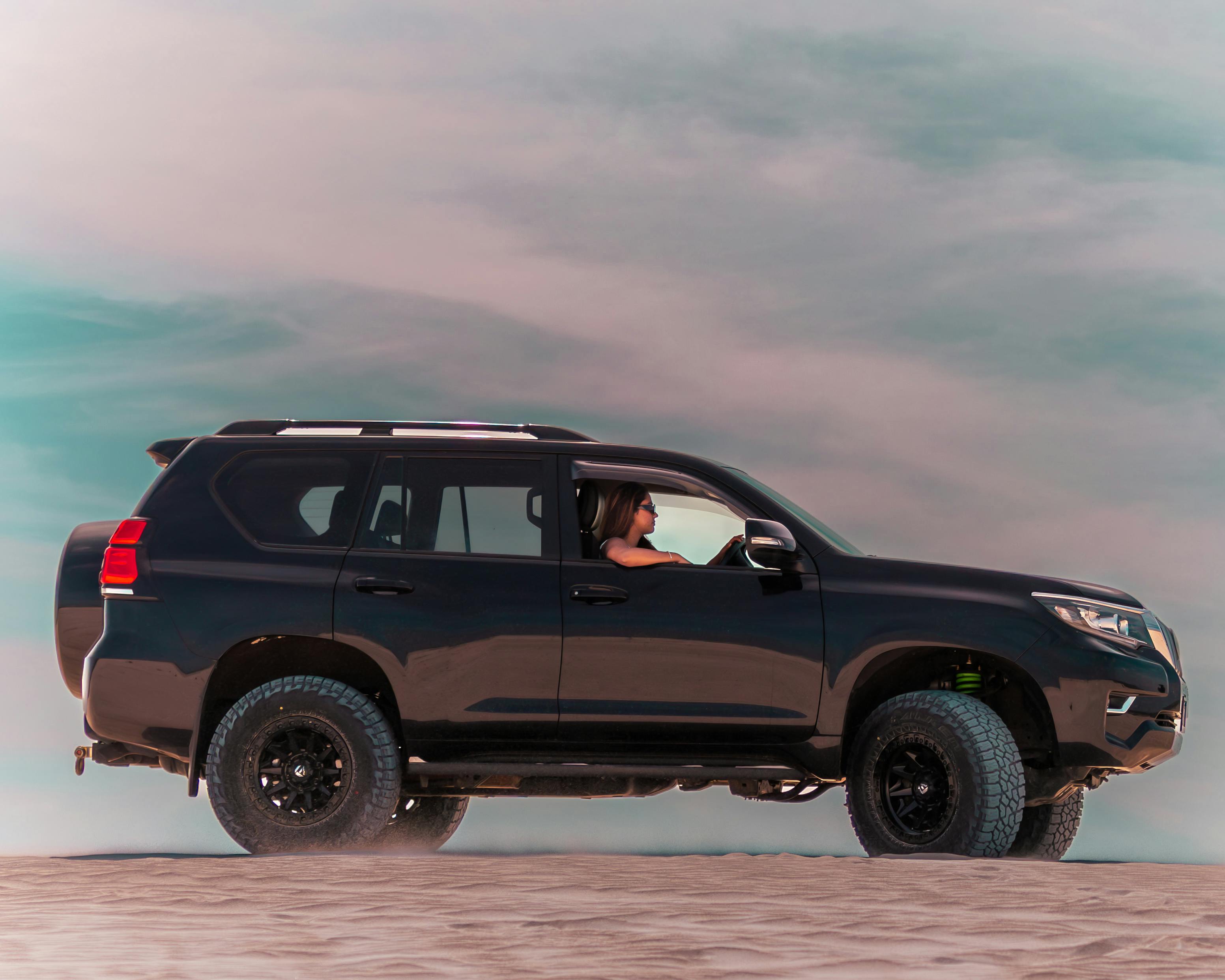 Toyota Prado Photos, Download The BEST Free Toyota Prado Stock Photos ...