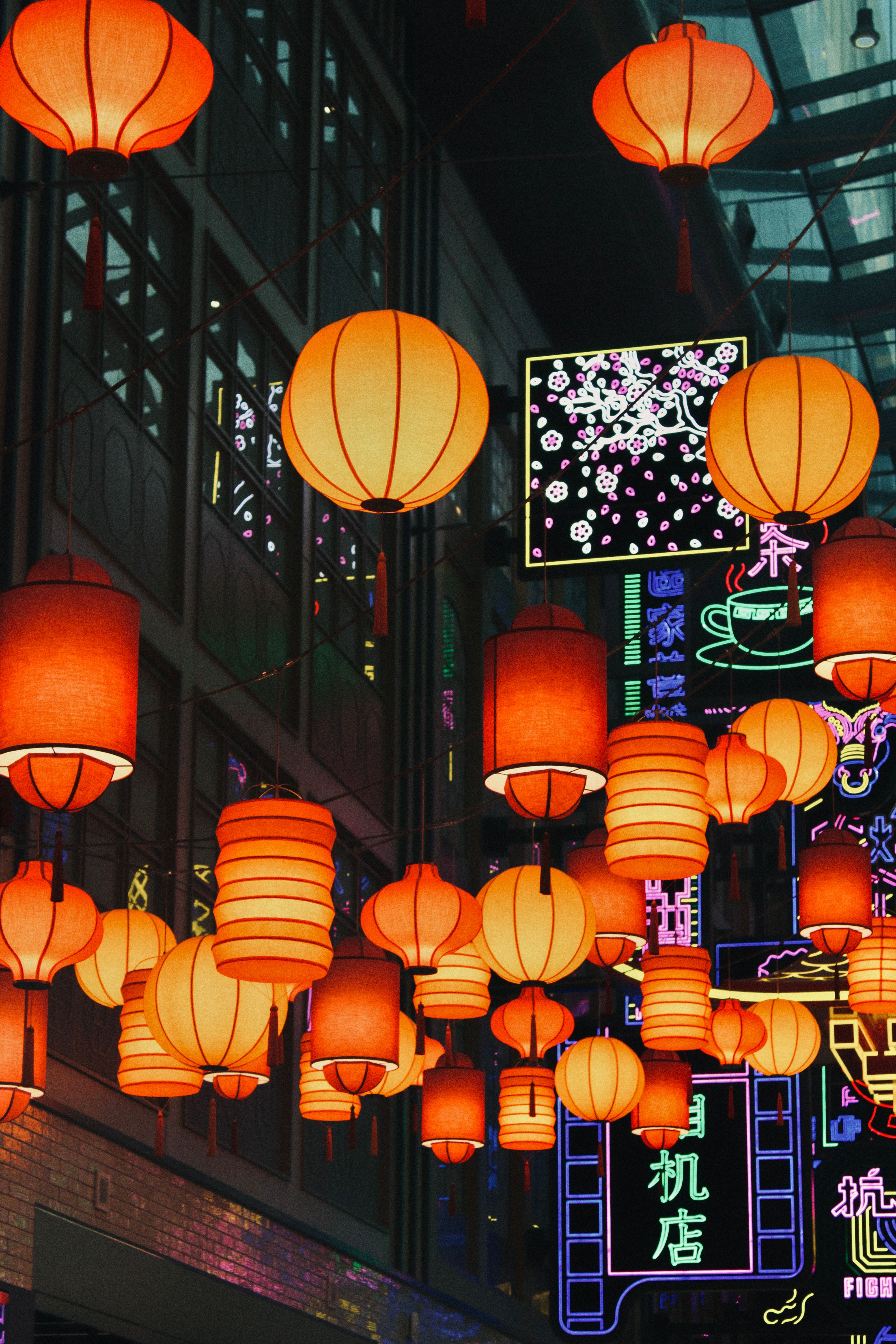 Mall Wallpaper Photos, Download The BEST Free Mall Wallpaper Stock ...