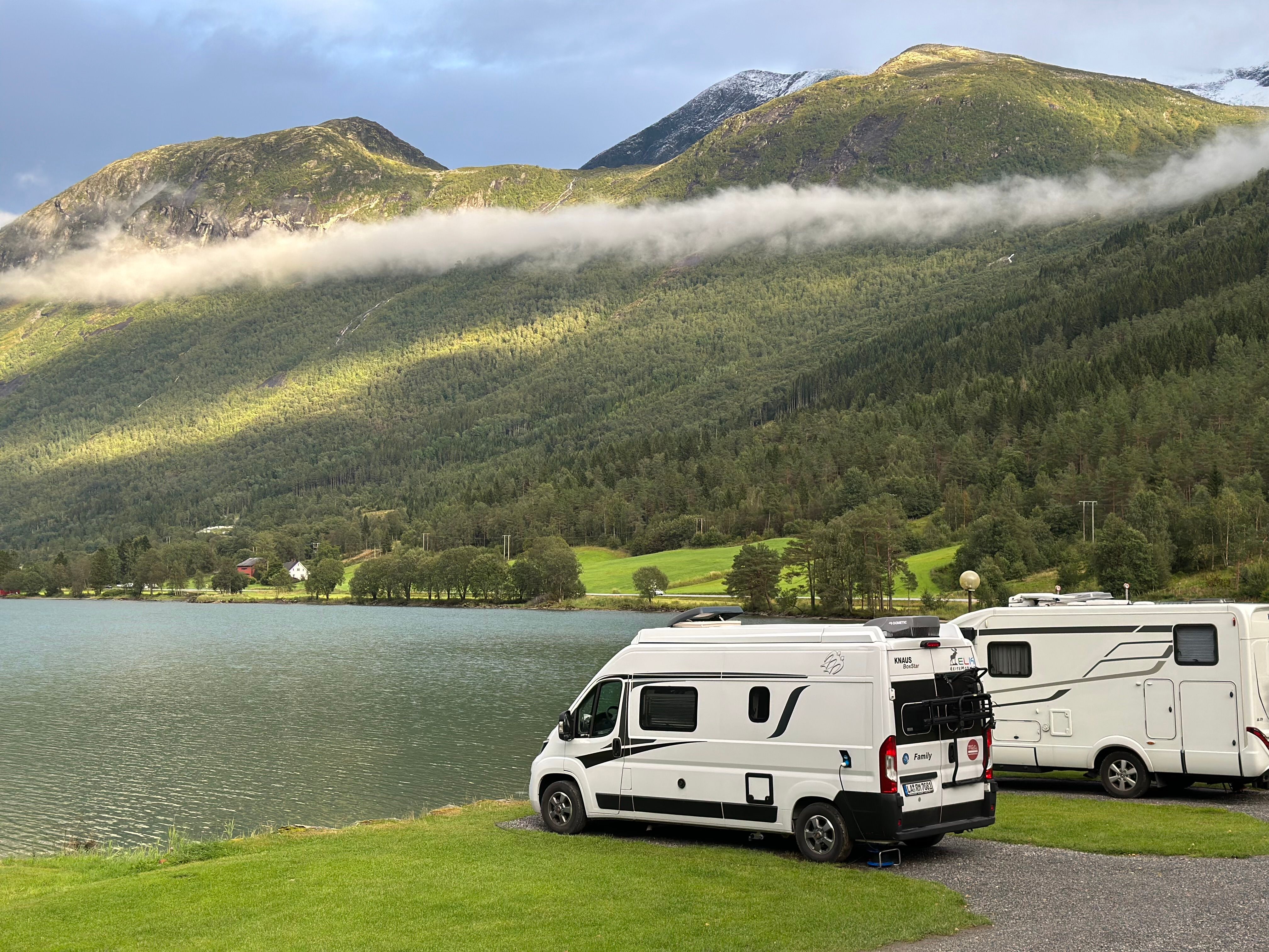Scenic Mountain View with Camper Vans by Lake · Free Stock Photo